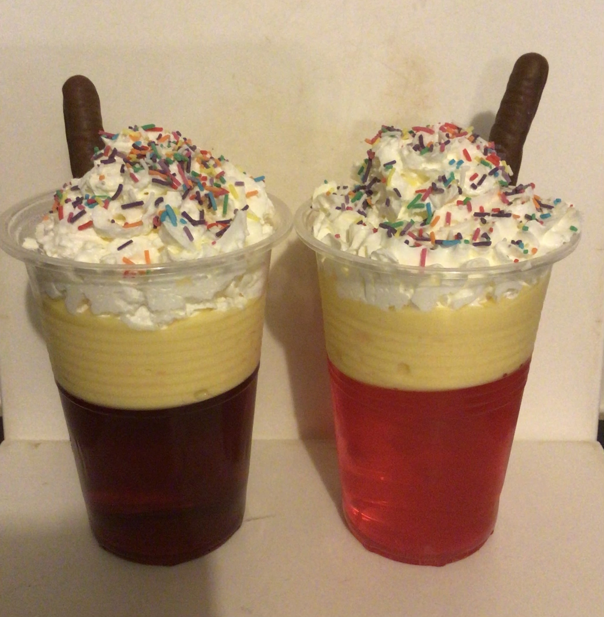 Fun jelly cups | bunch