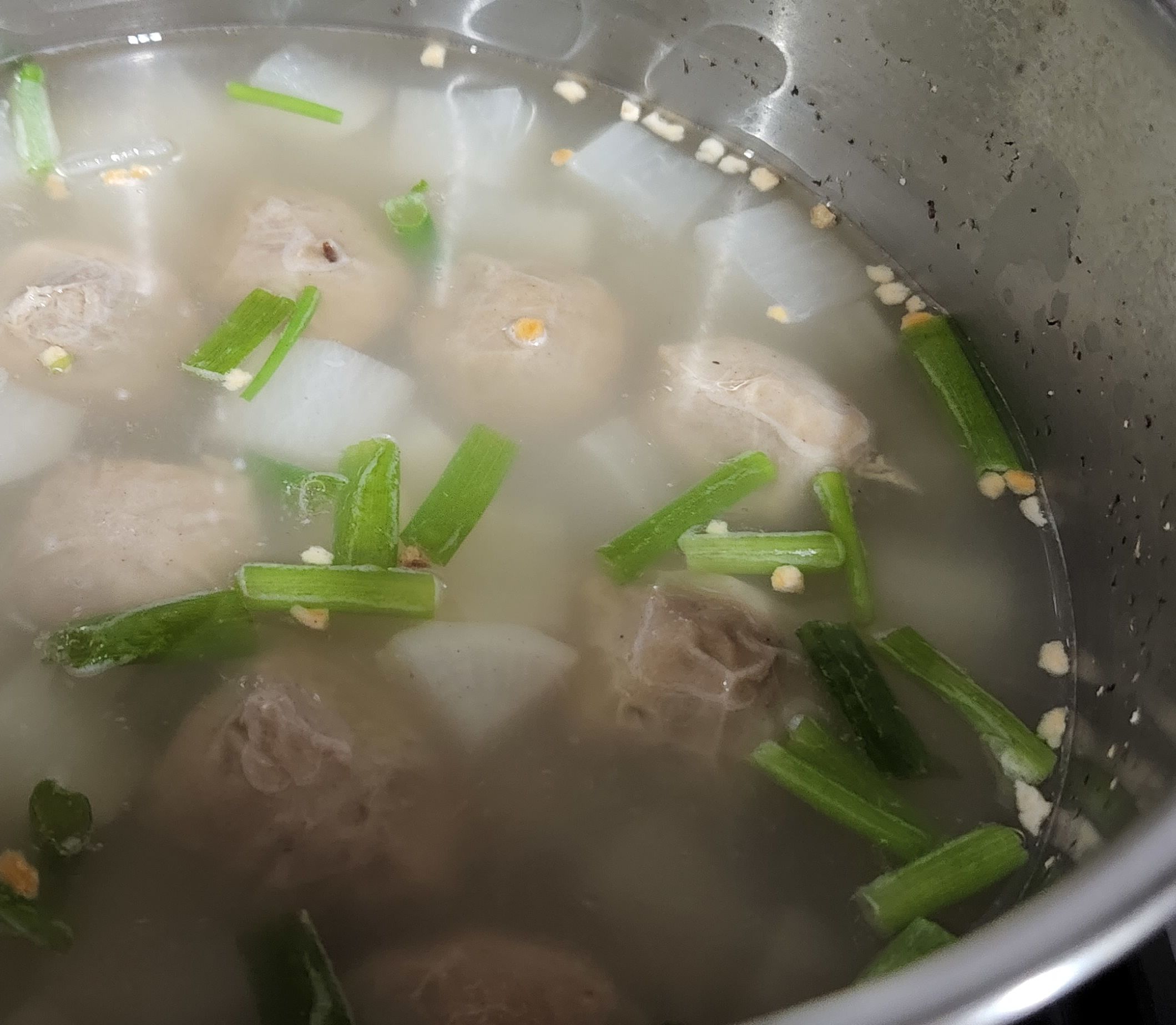 Daikon Radish and Beef Ball Soup | bunch