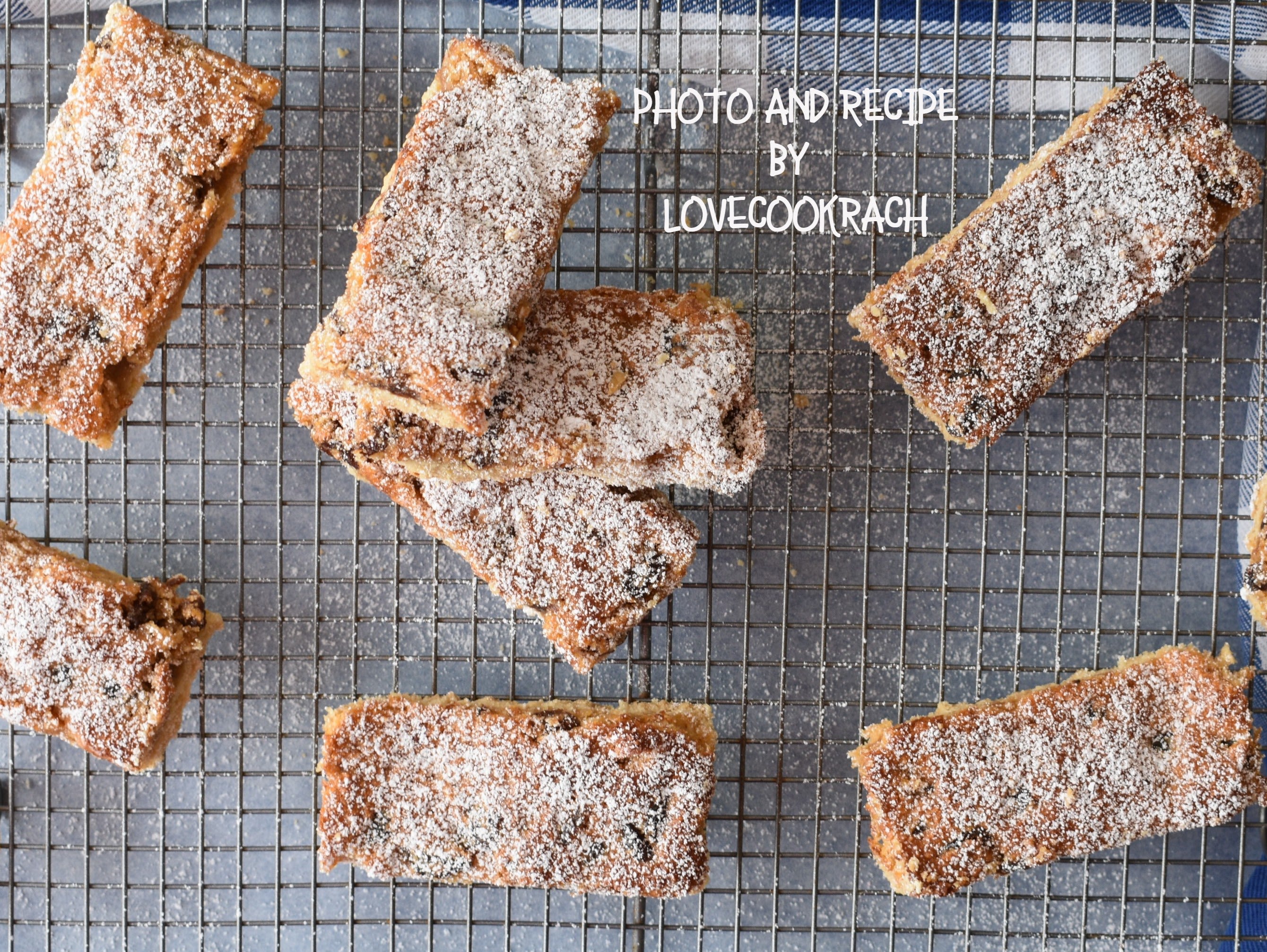 Zesty Fruit Mince Bars | bunch