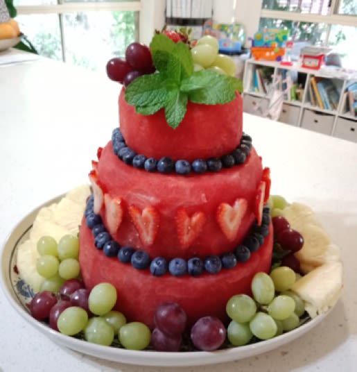 Fruit 'Cake' (made entirely from fruit) | bunch