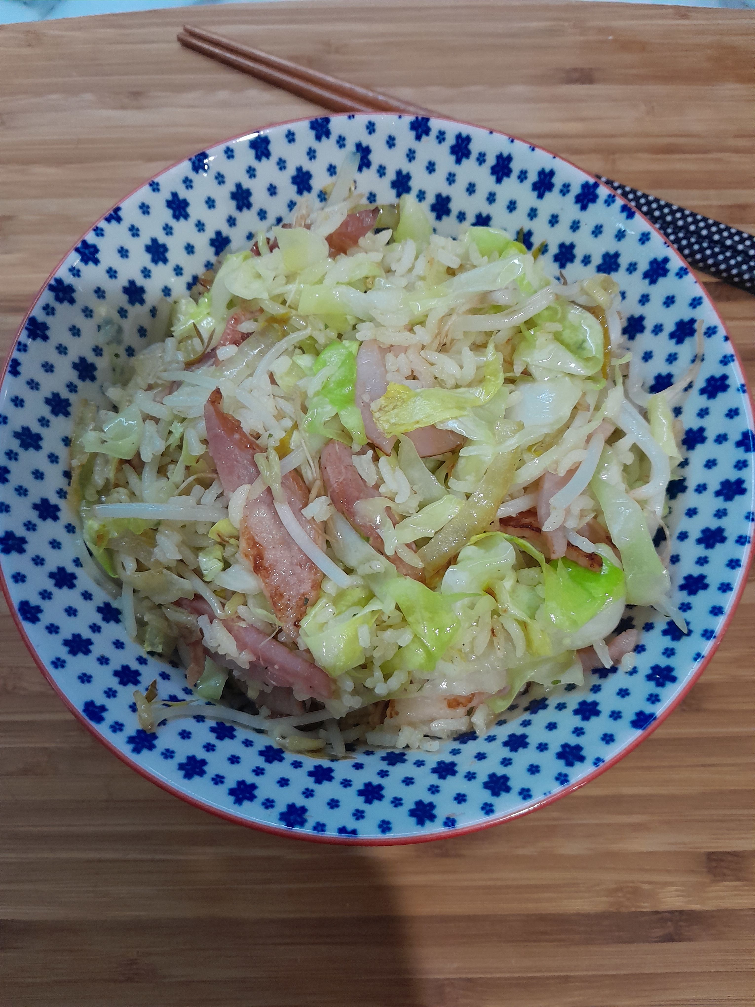 Bacon Cabbage Rice with Beansprouts | bunch