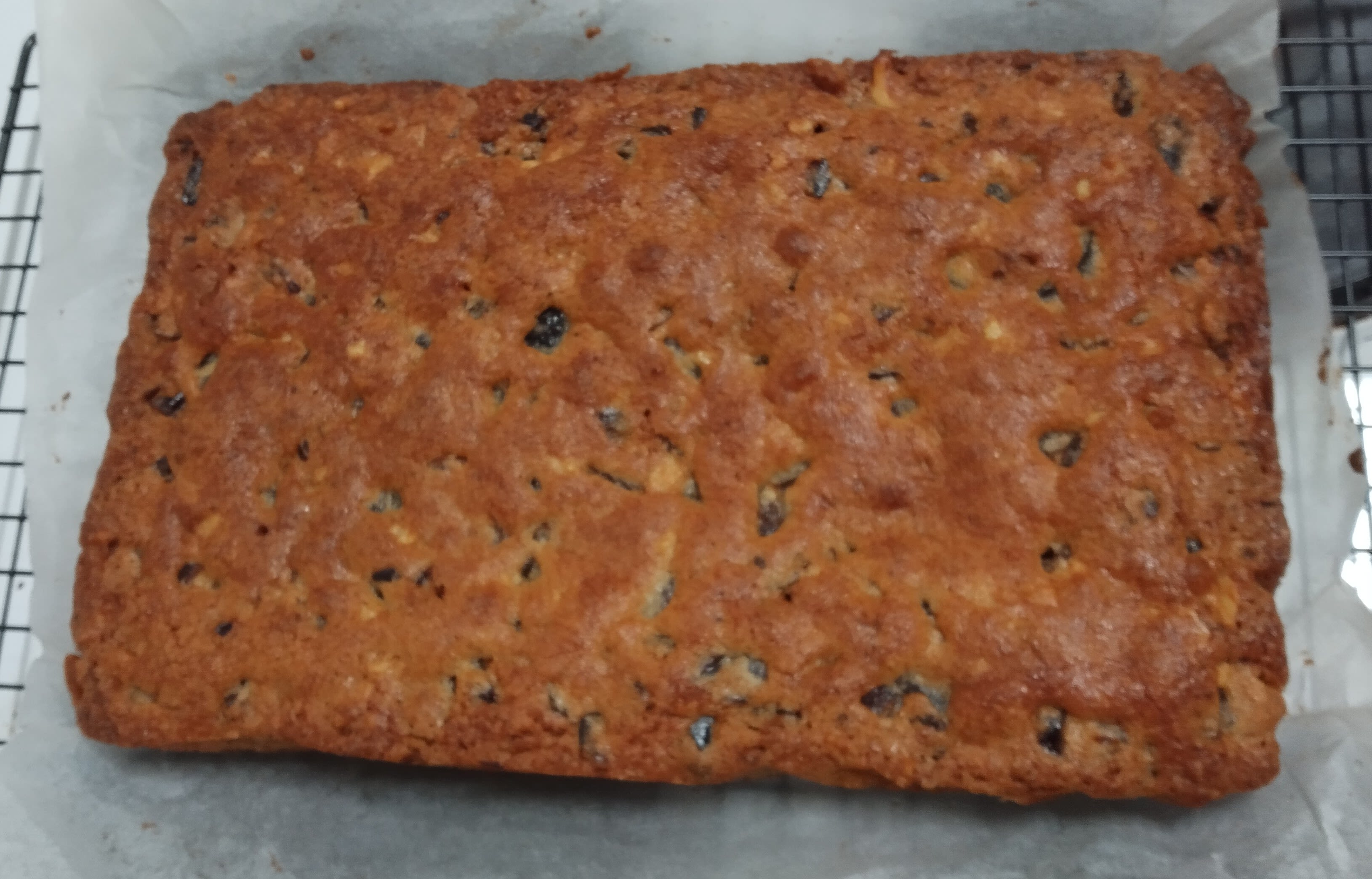 Date and Walnut Slice | bunch