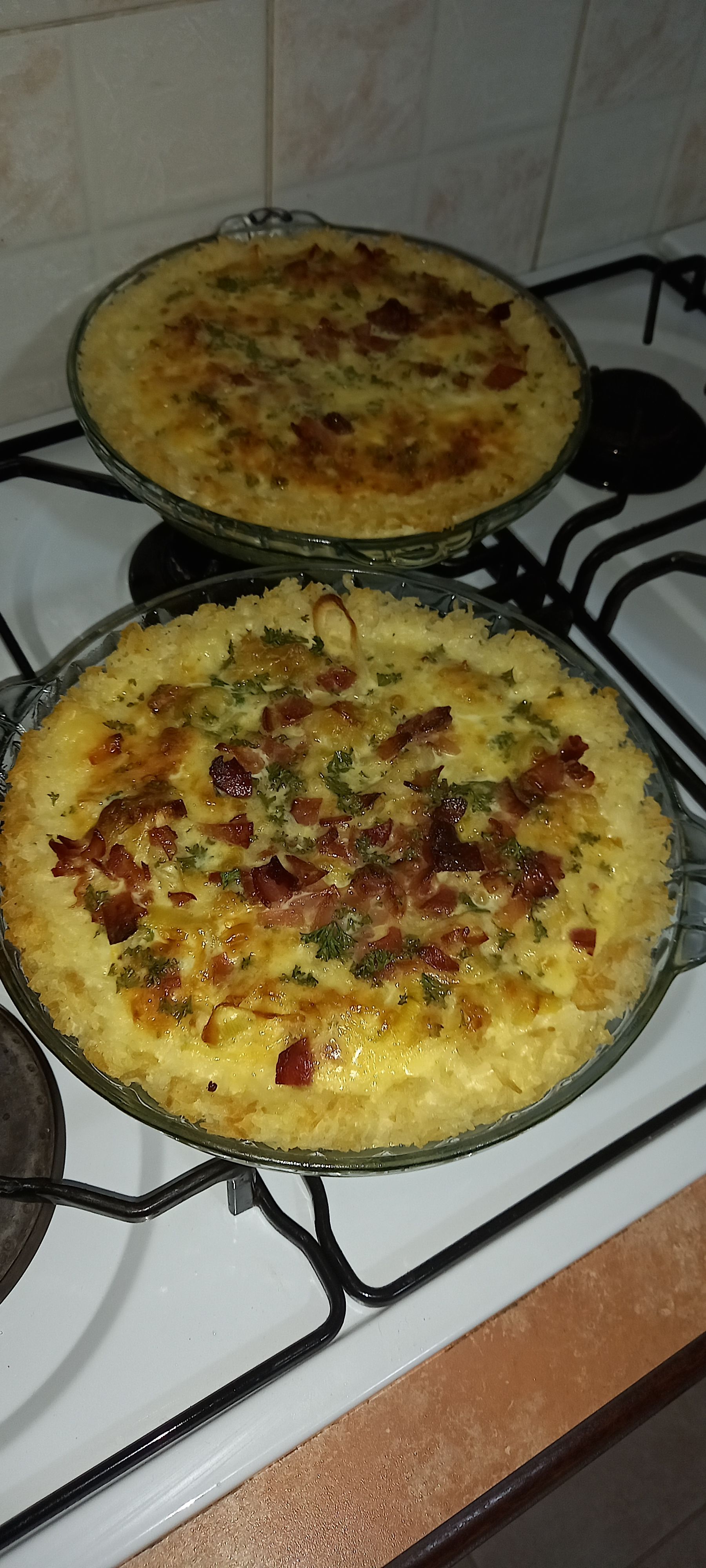 Bacon and Leek Quiche with Rice Crust | bunch