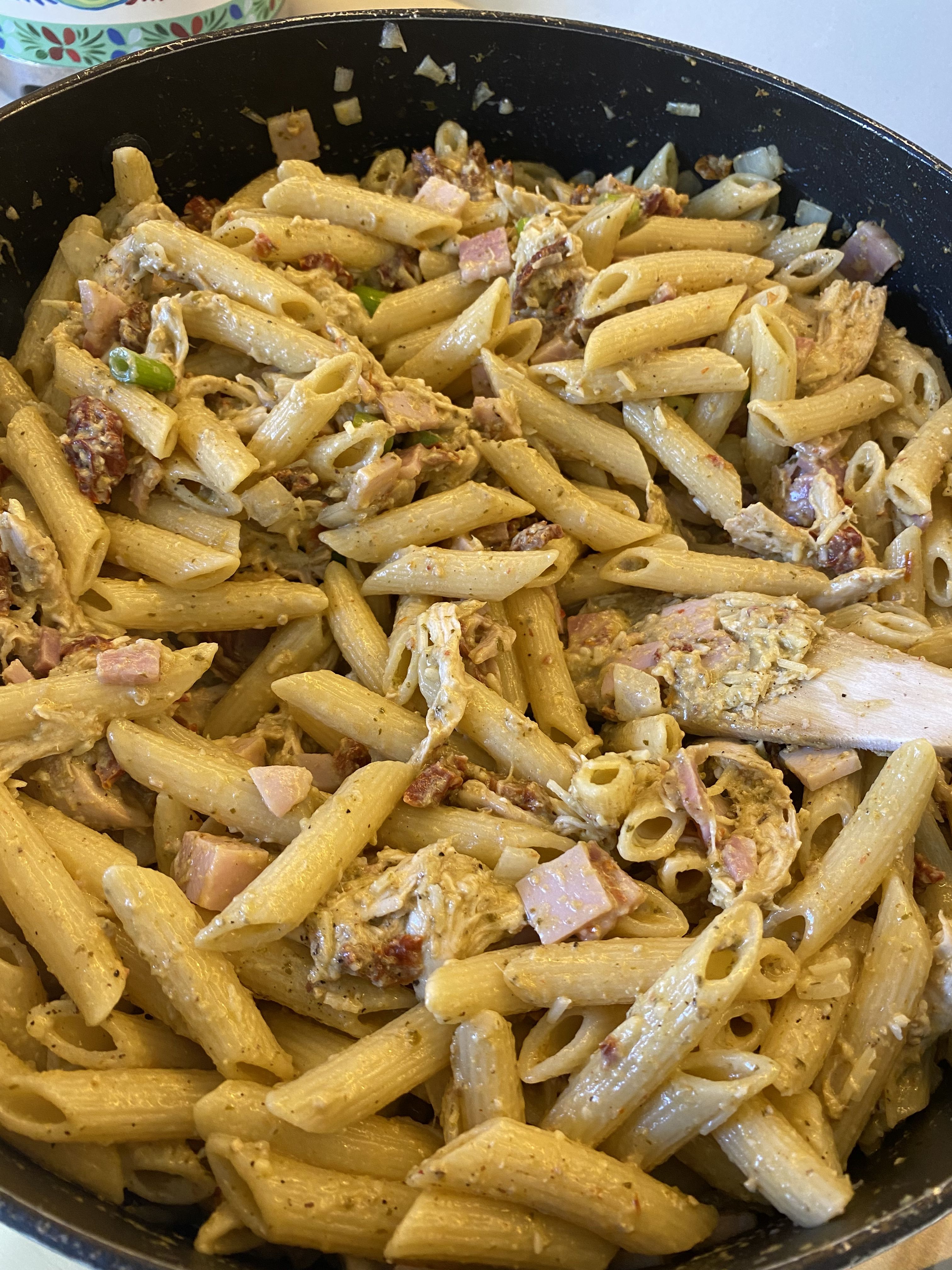 One Pan Loaded Chicken Bacon Pesto Pasta | bunch