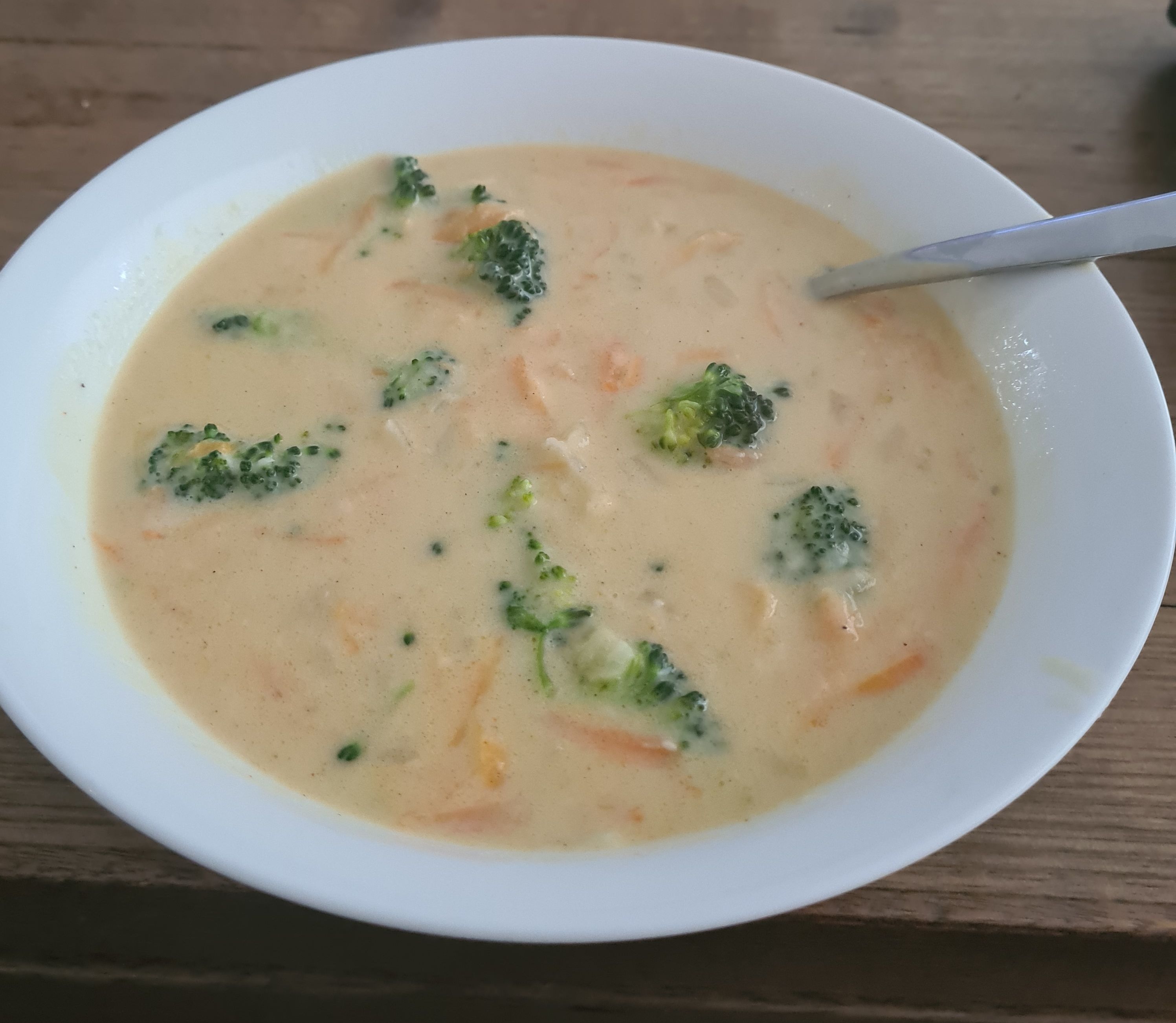 Carrot and broccoli soup | bunch