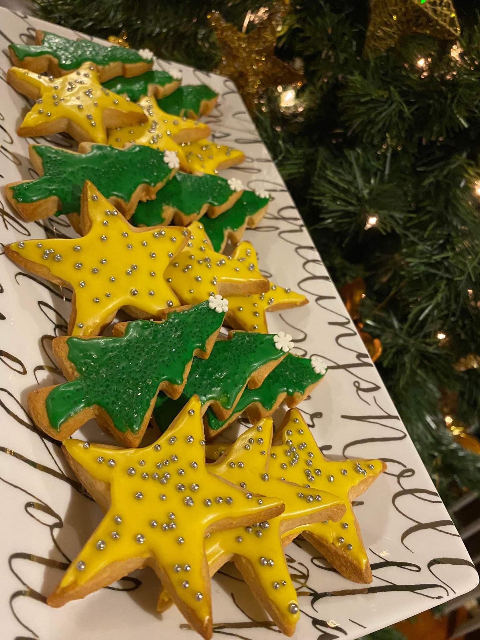 Gingerbread Spiced Sugar Cookies | bunch