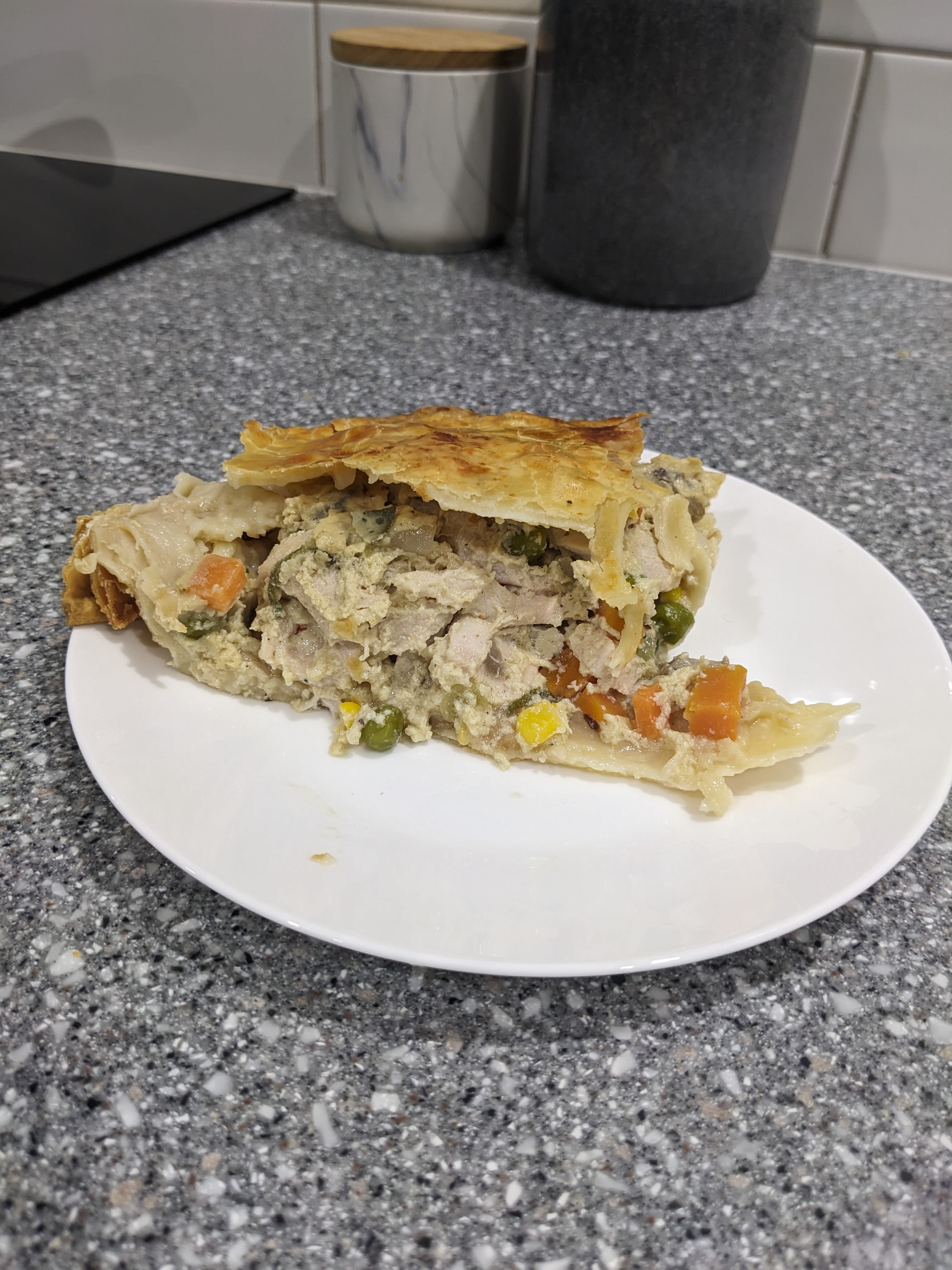 Chicken and veg pie | bunch