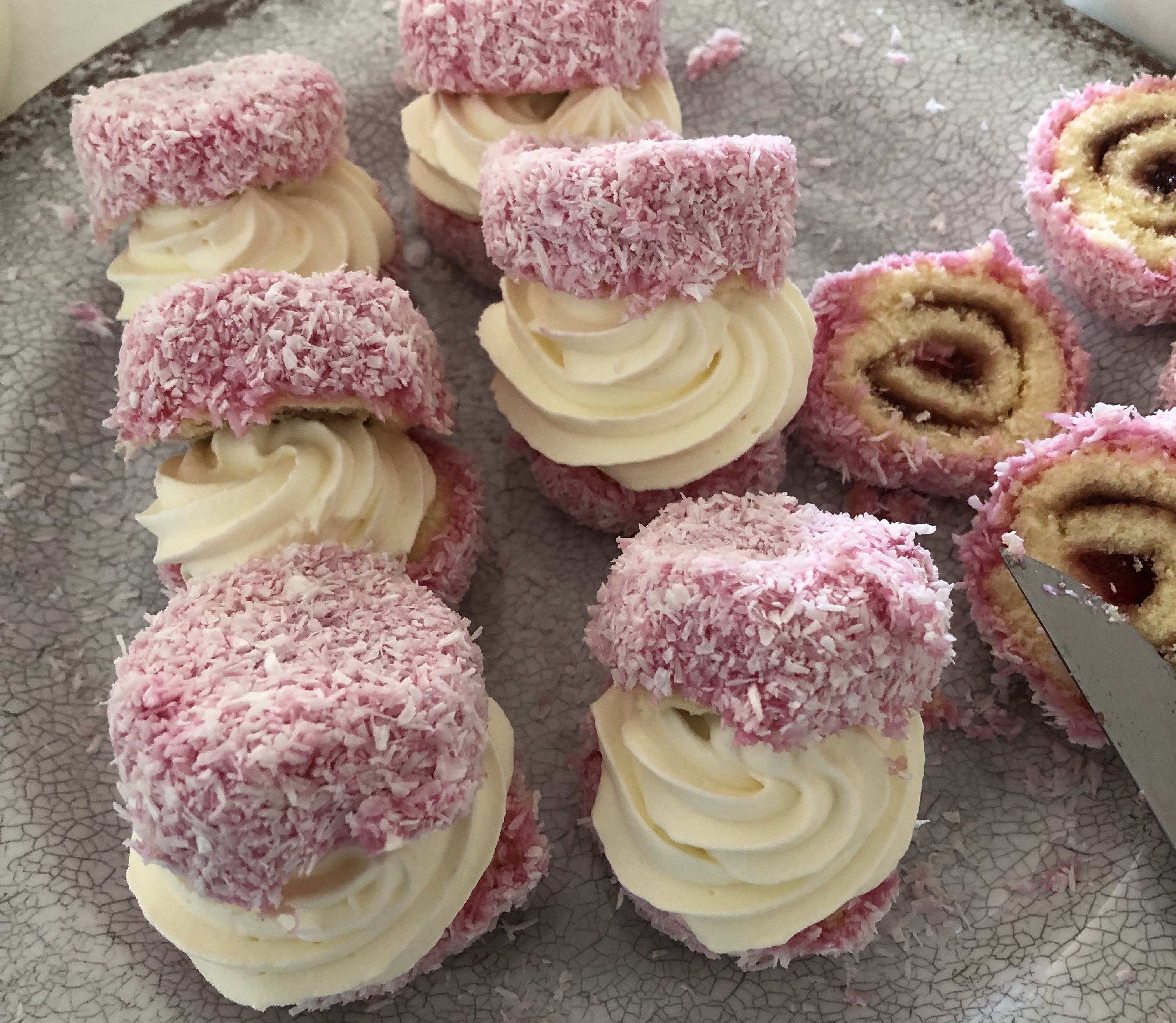 Cheats jelly cakes | bunch