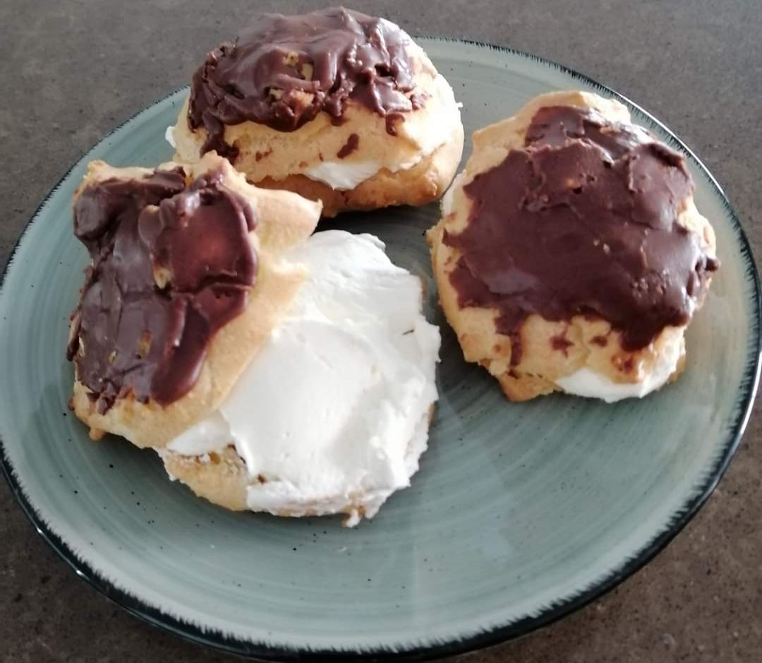 Chocolate Eclairs Bunch