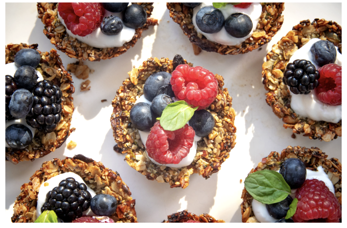 Muesli cups with fruit | bunch