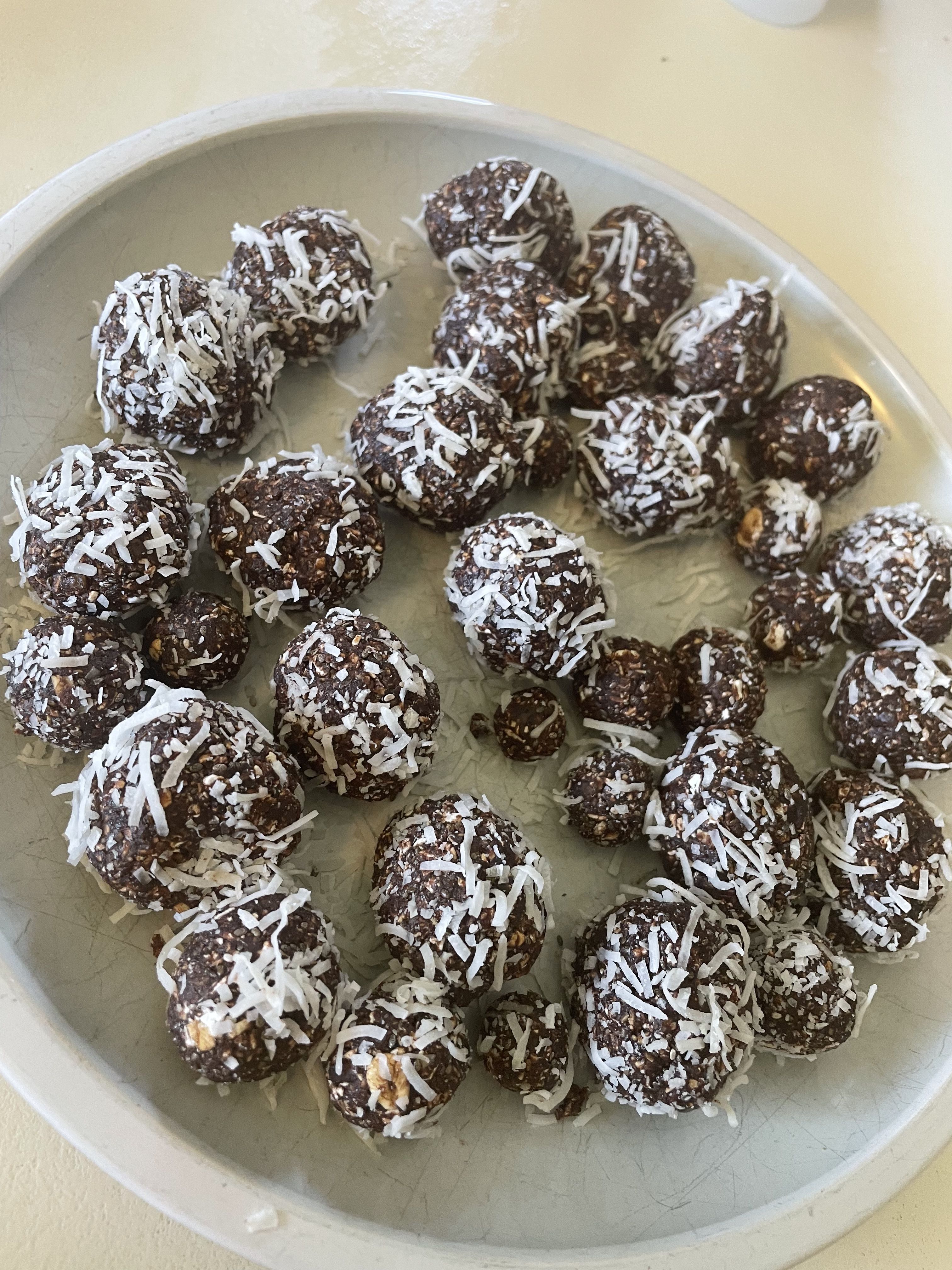 Nut Free (school safe) bliss balls | bunch