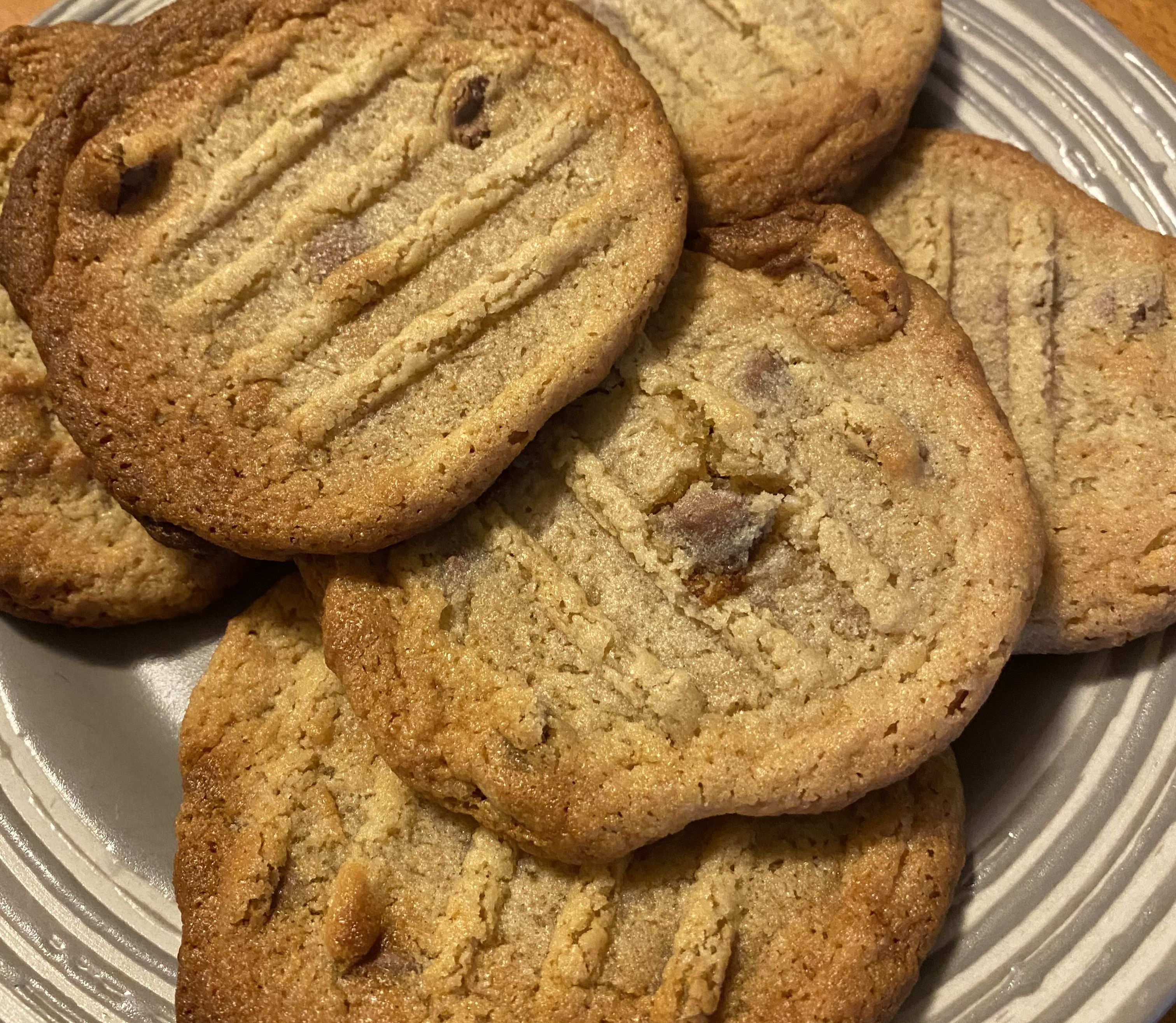 Peanut Butter Chocolate Chip Cookies | bunch