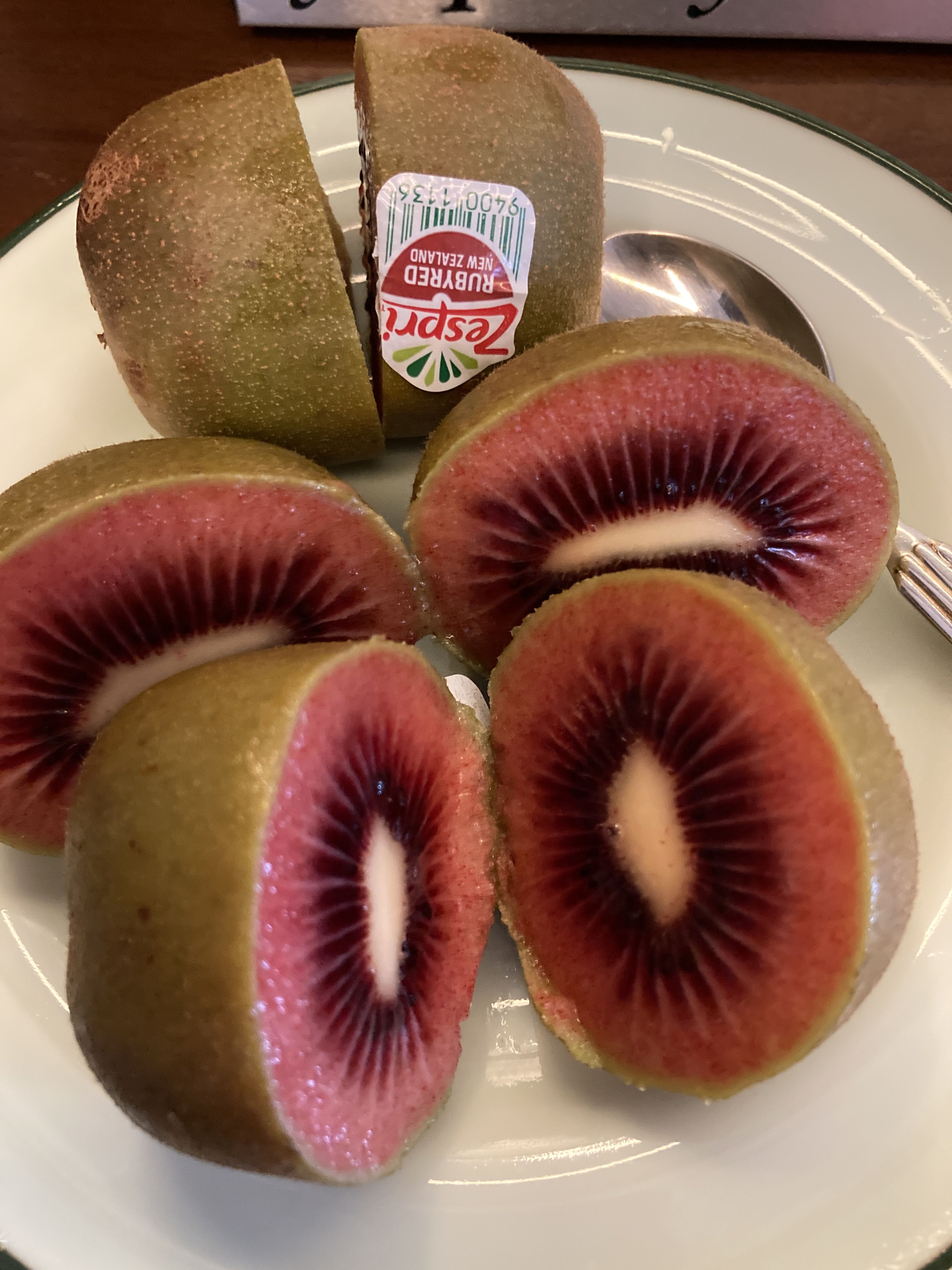 The Kiwi Fruit | bunch