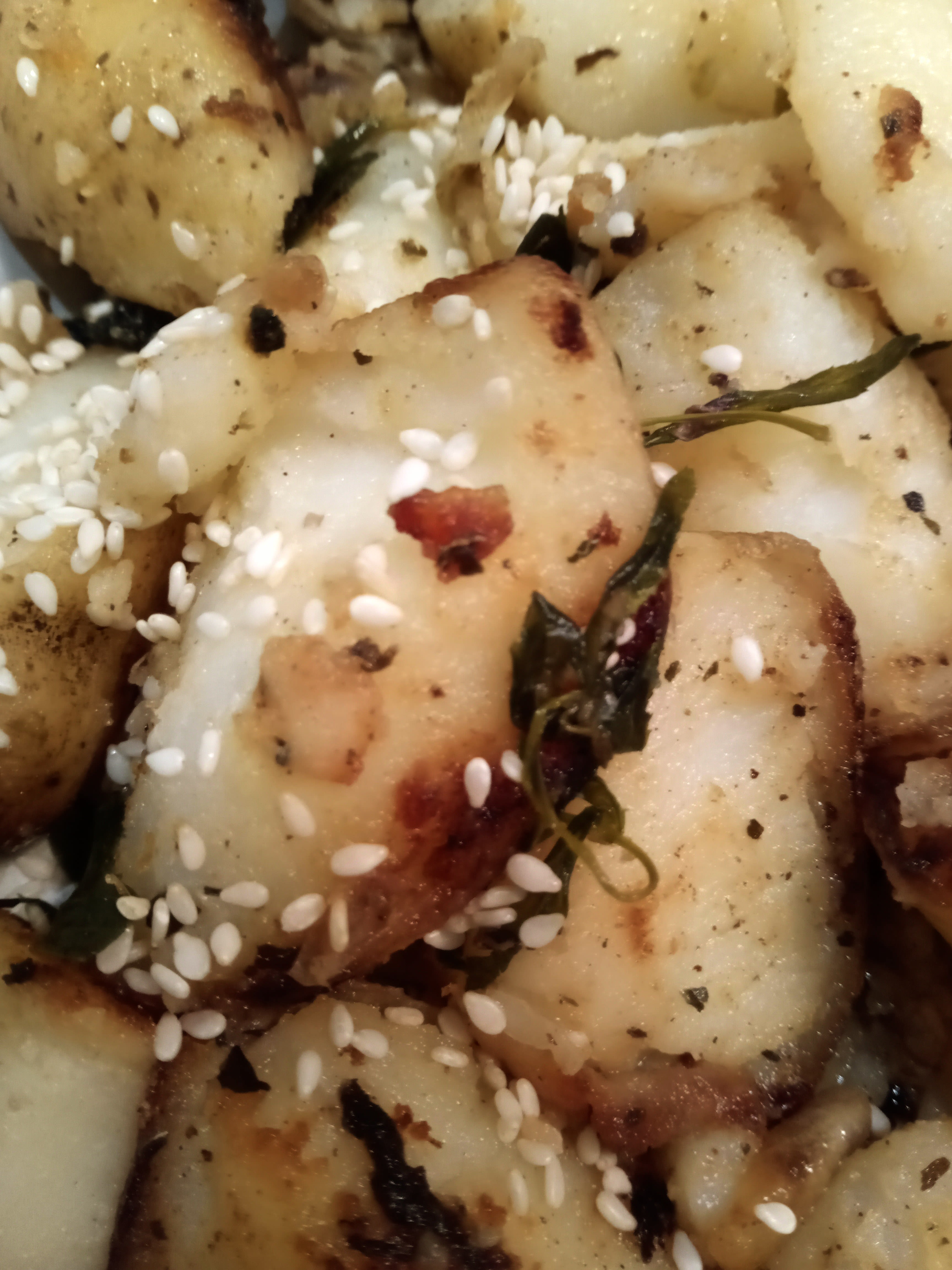 Herb and Sesame Potatoes | bunch
