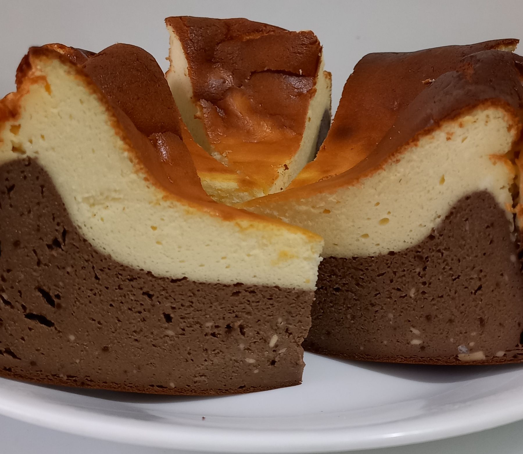 Coffee Cocoa Basque Cheesecake | bunch