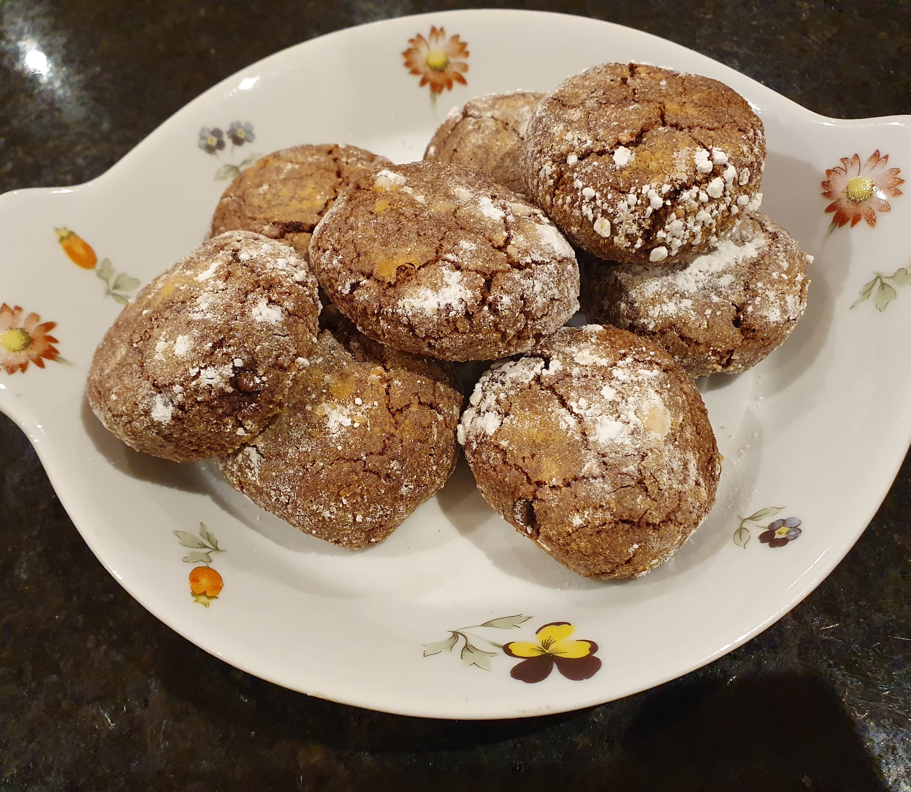 Espresso Chocolate Amaretti | bunch