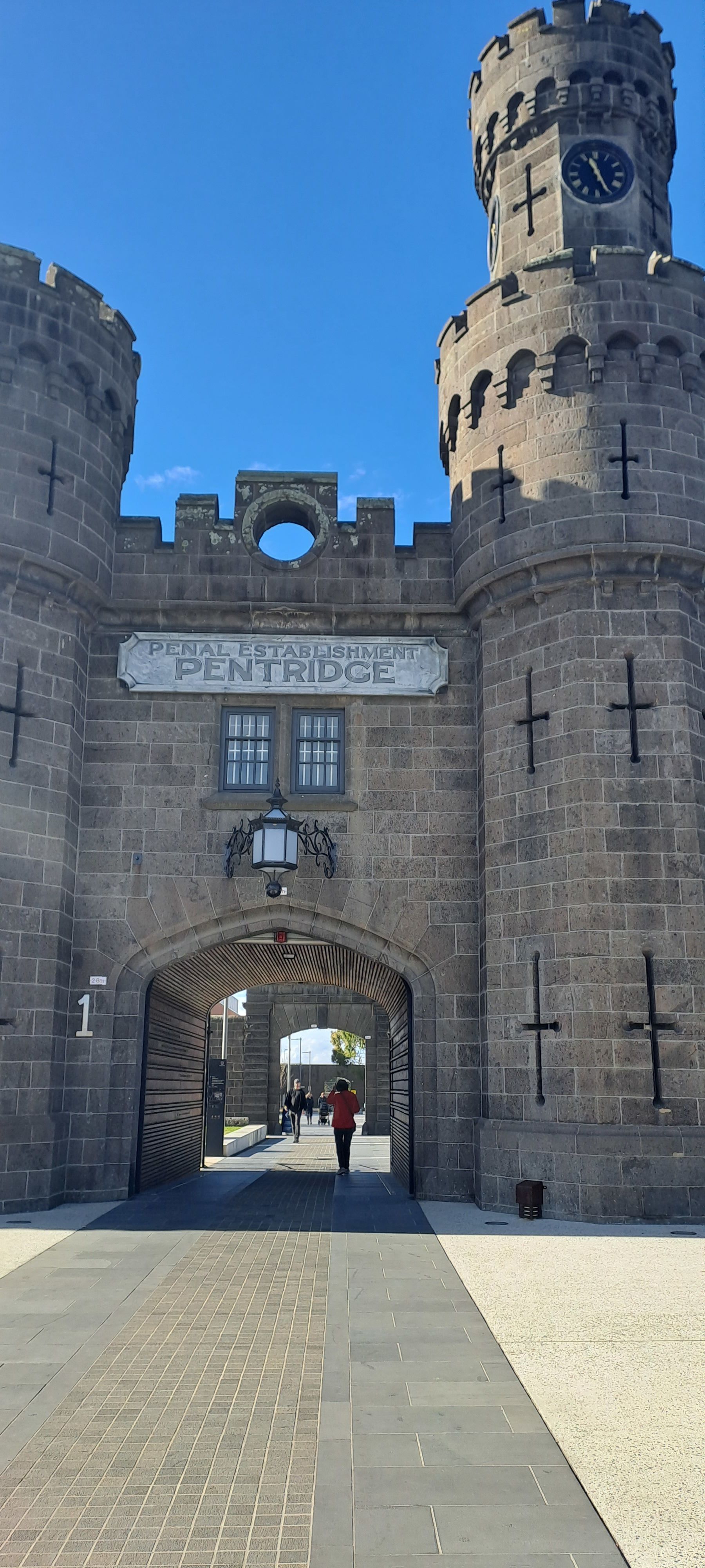 Pentridge | bunch
