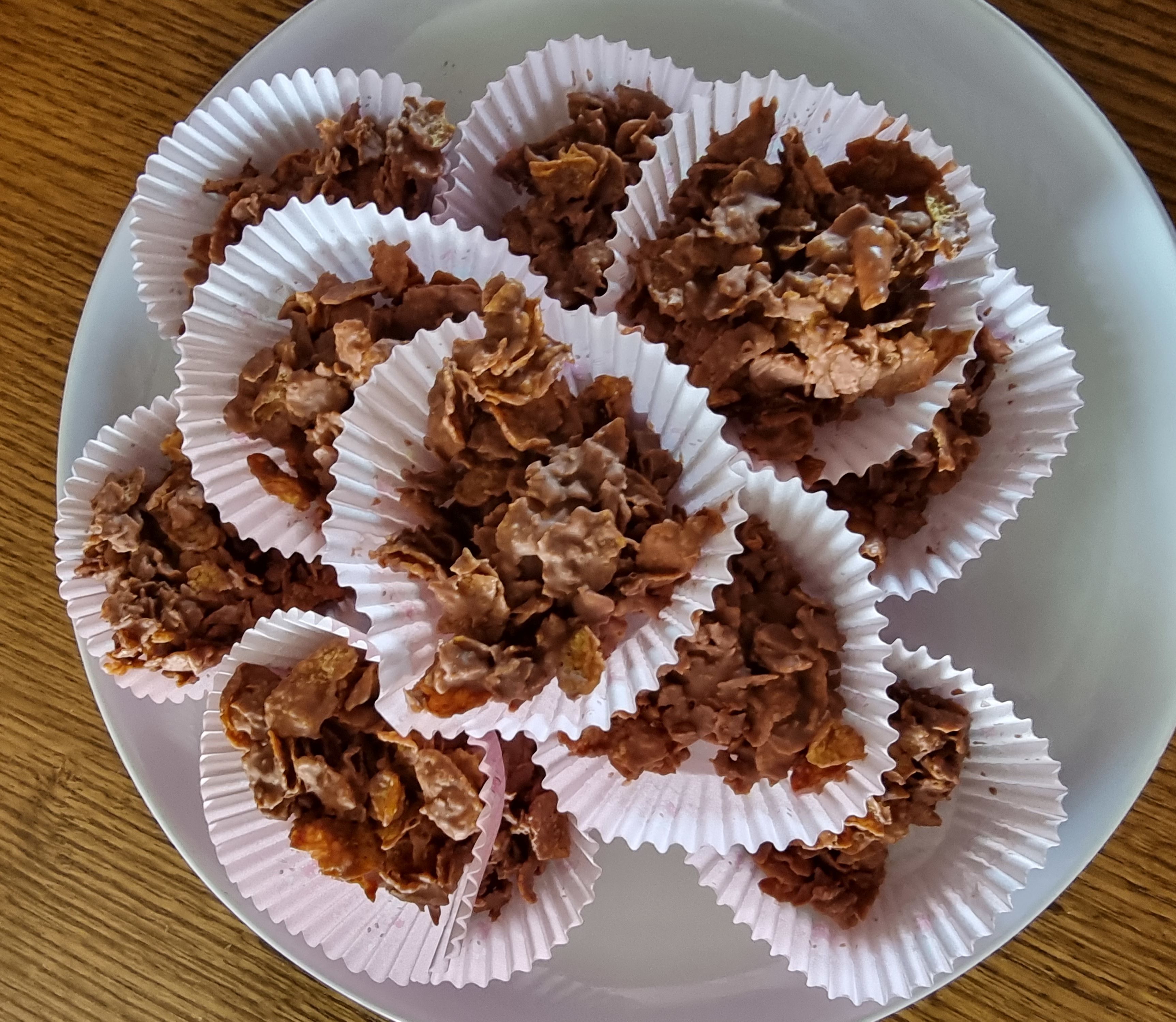 Chocolate Crispy Cakes | bunch