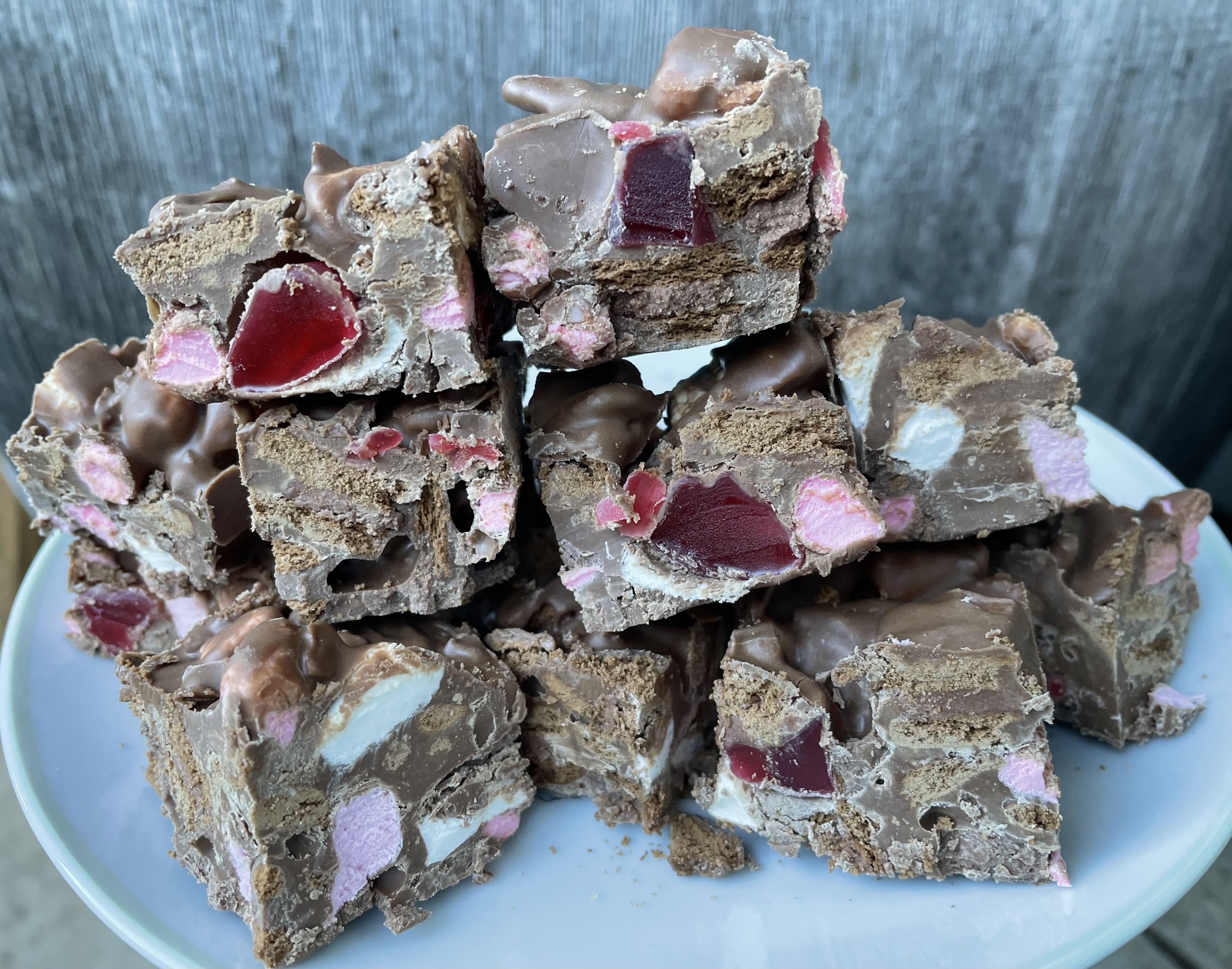 Rocky Road Slice | bunch