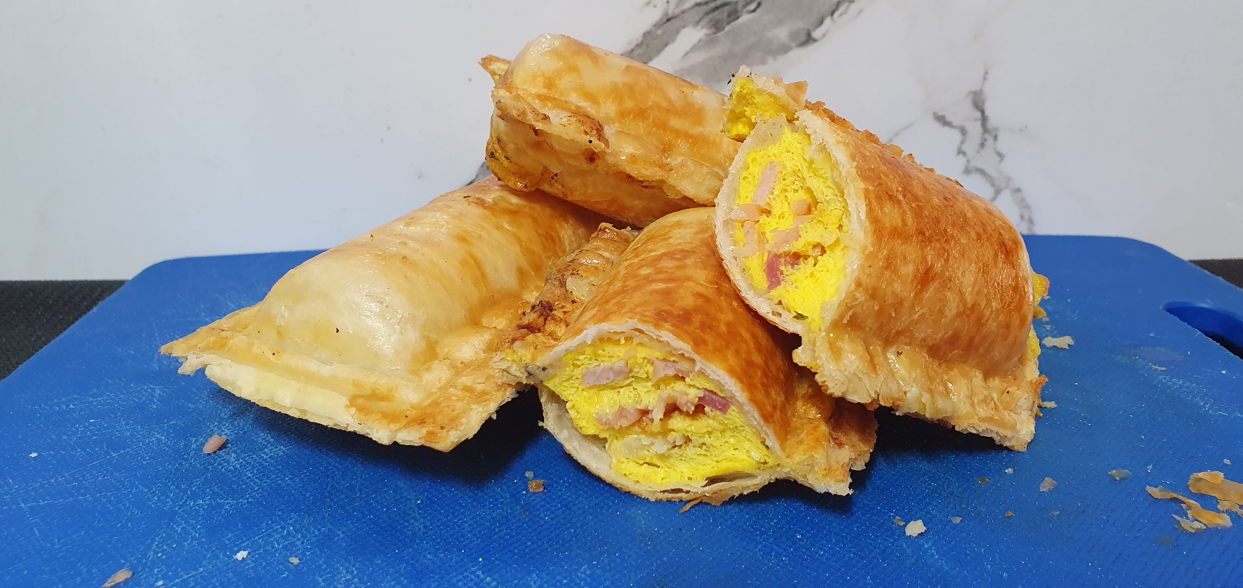 Egg and Bacon Pastry Rolls | bunch