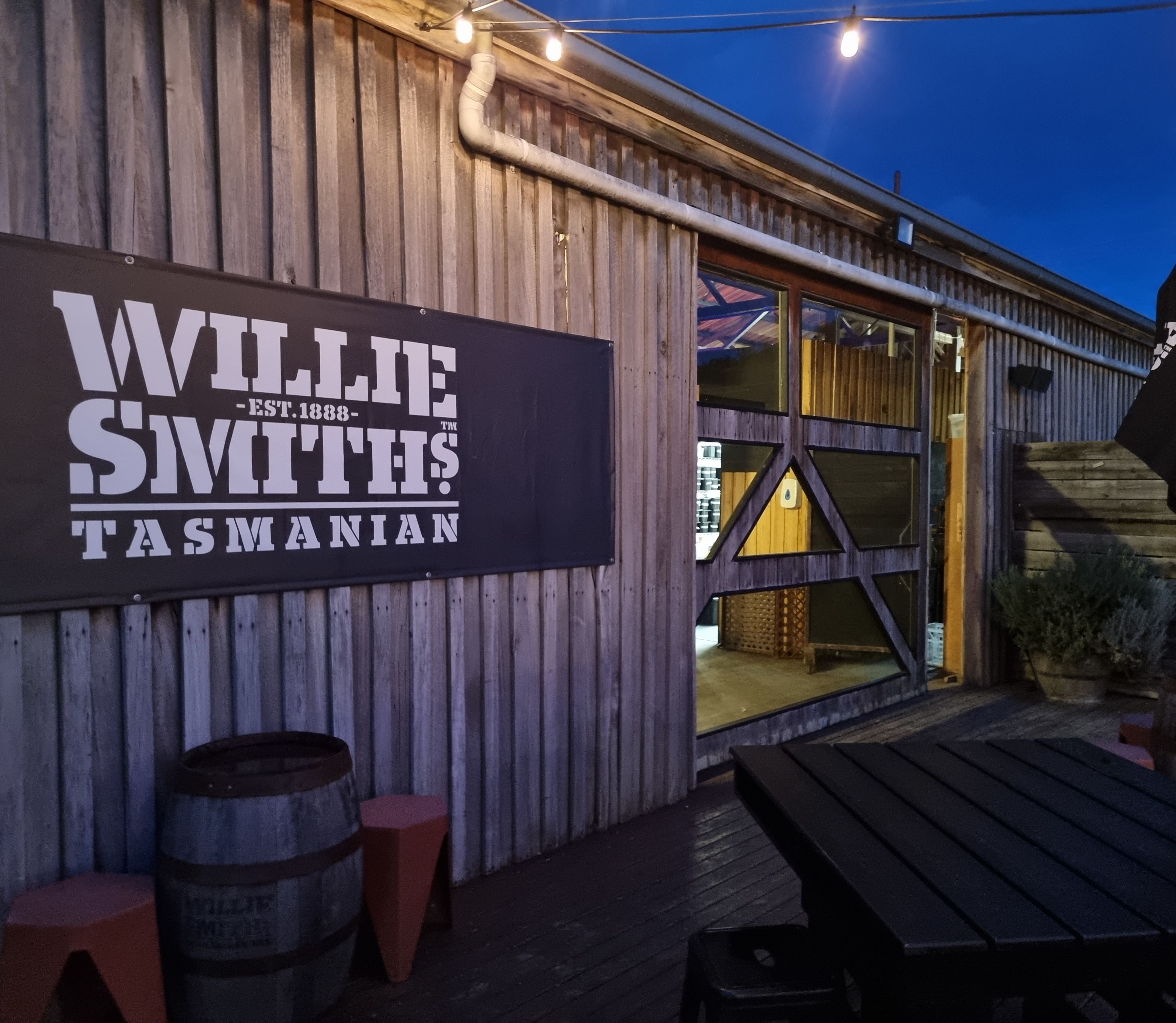 Willie Smiths Mid Winter Solstice | bunch
