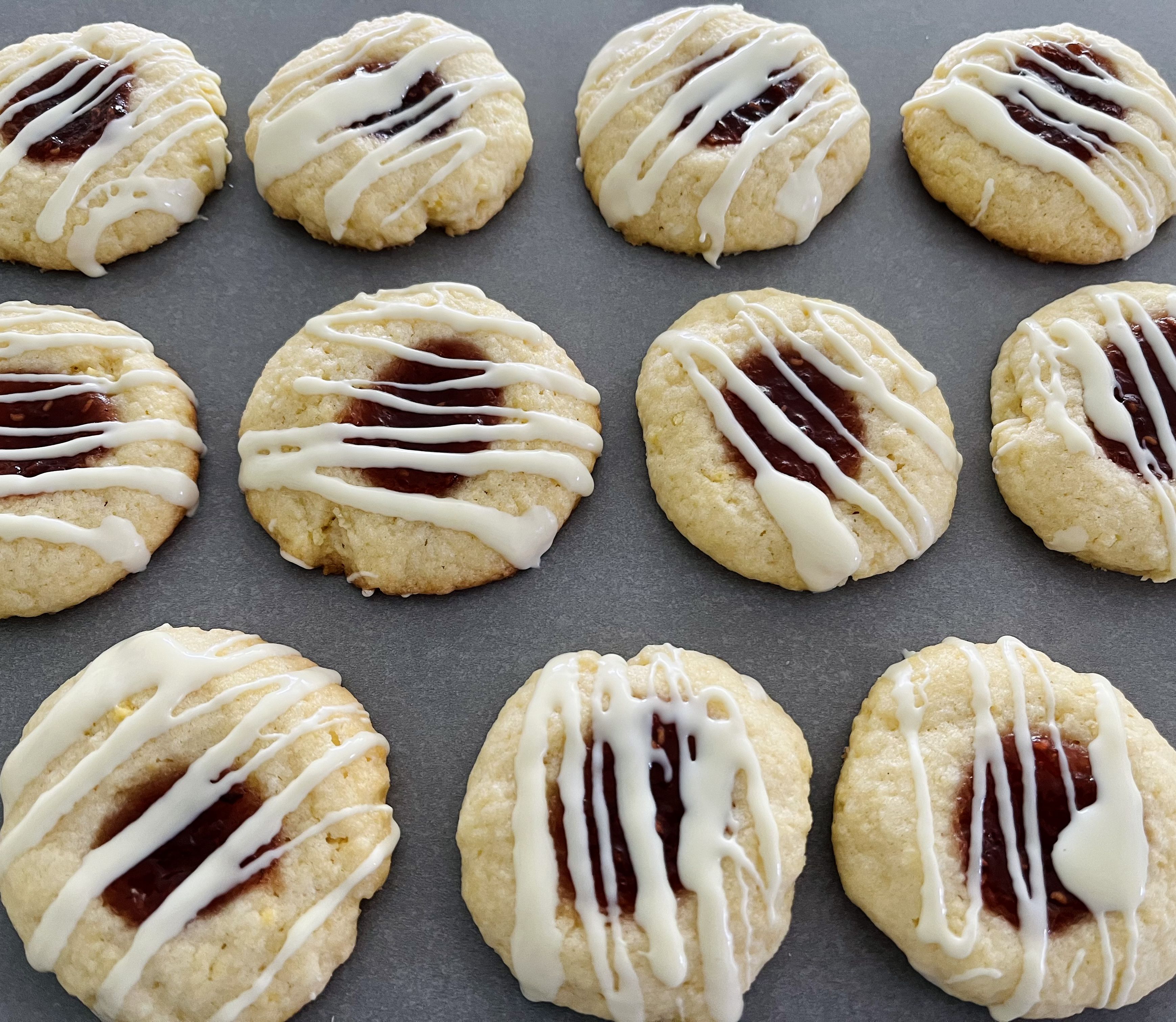 White Chocolate and Raspberry Jam Drop Cookies | bunch