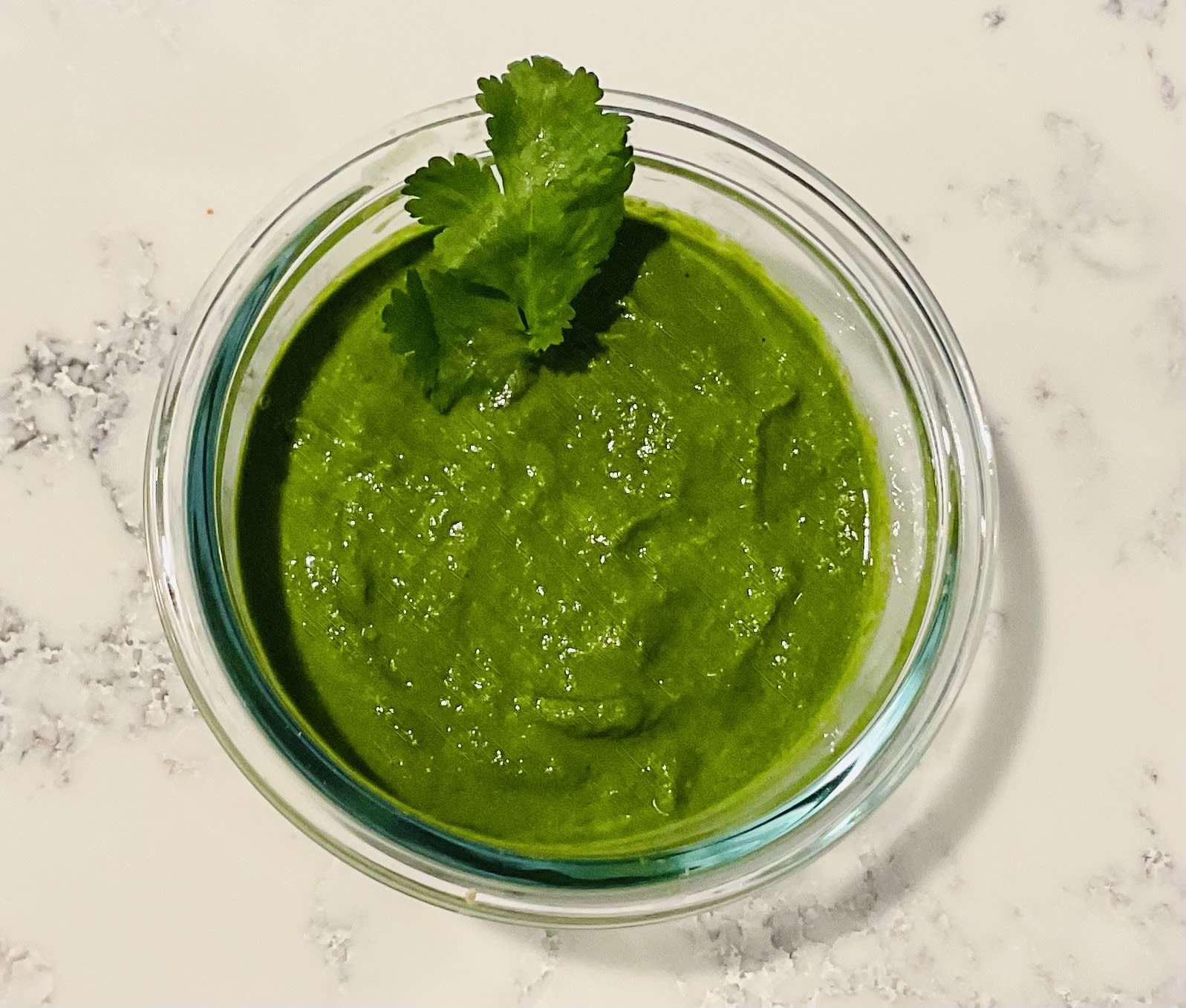 Coriander & garlic spread | bunch