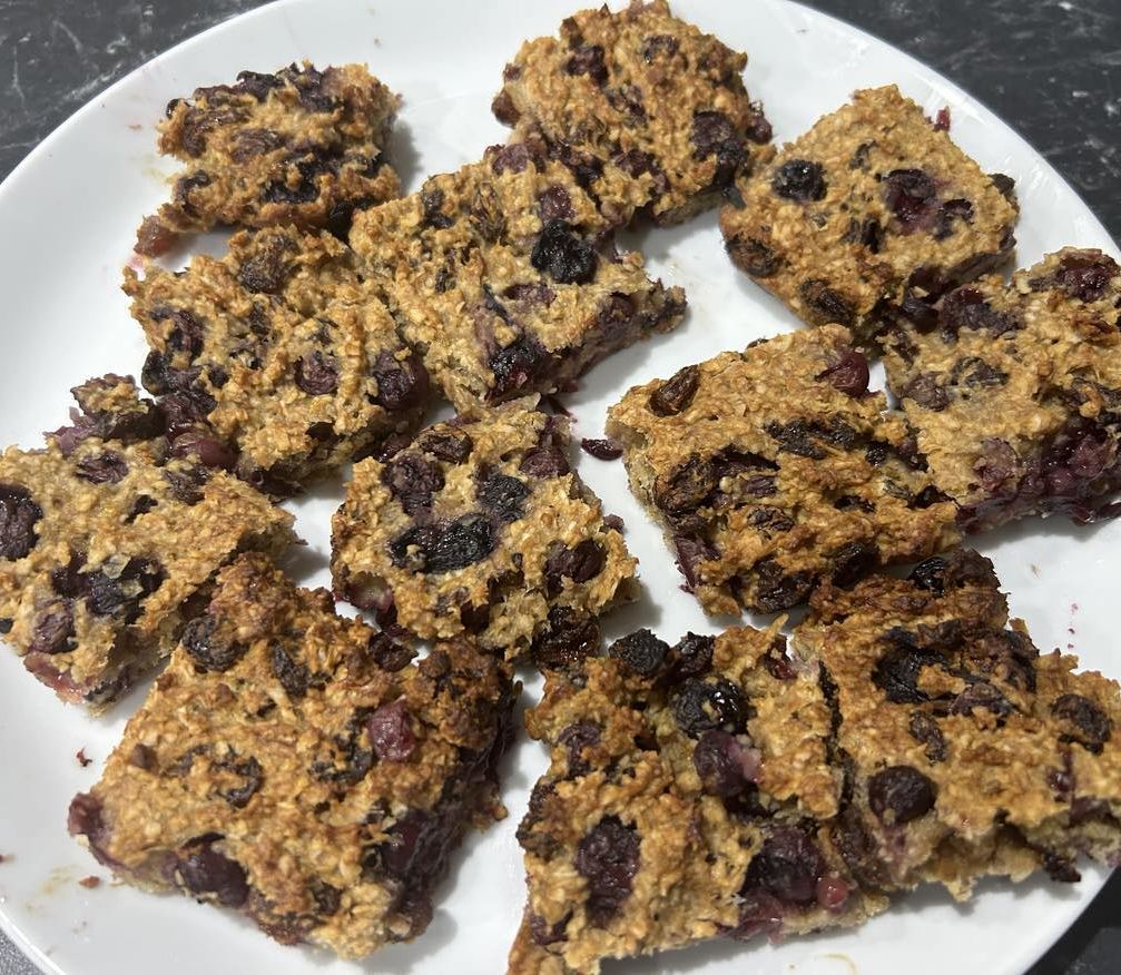 Oat, Blueberry and Sultana Slice | bunch