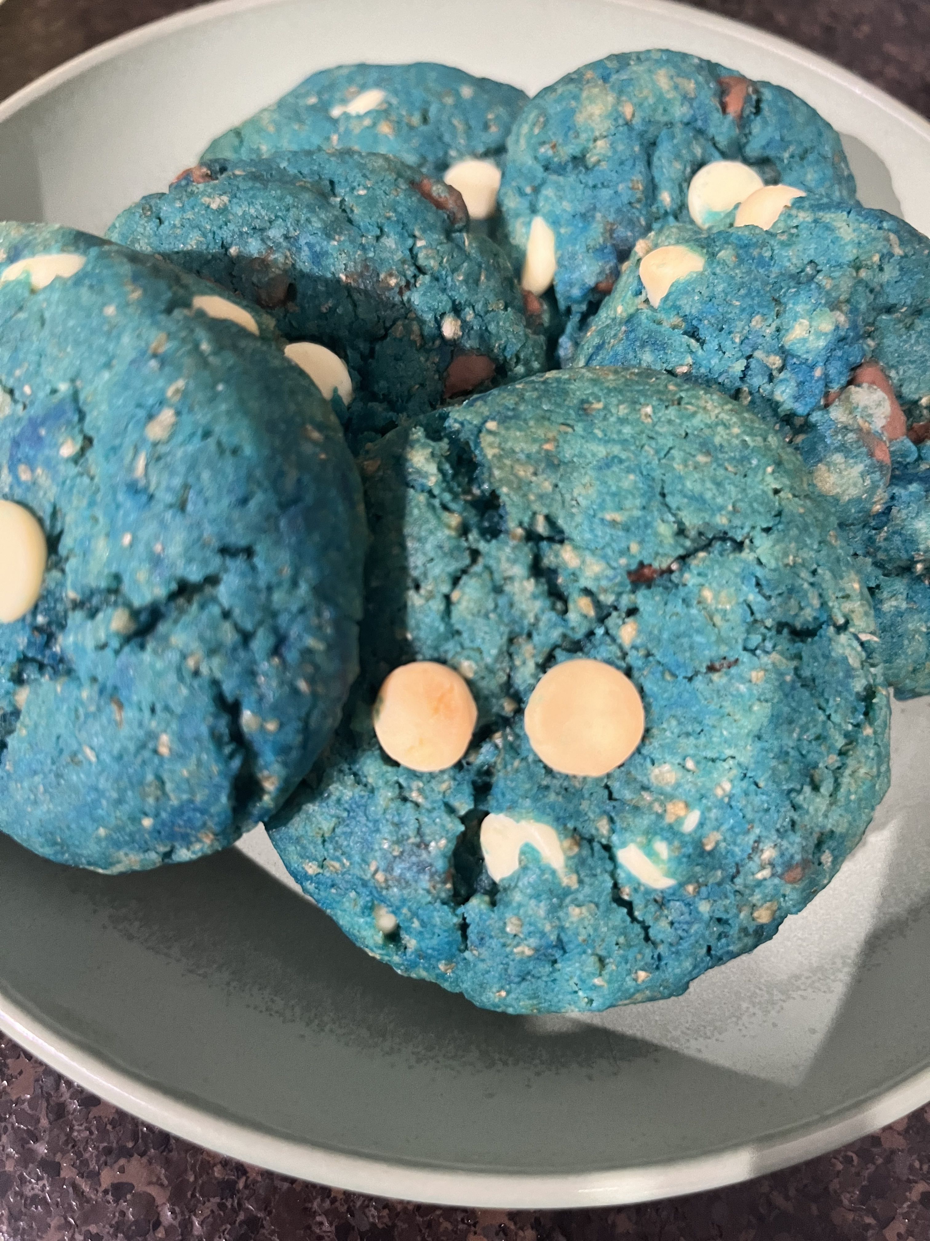 Blue Choc Chip Cookies | bunch