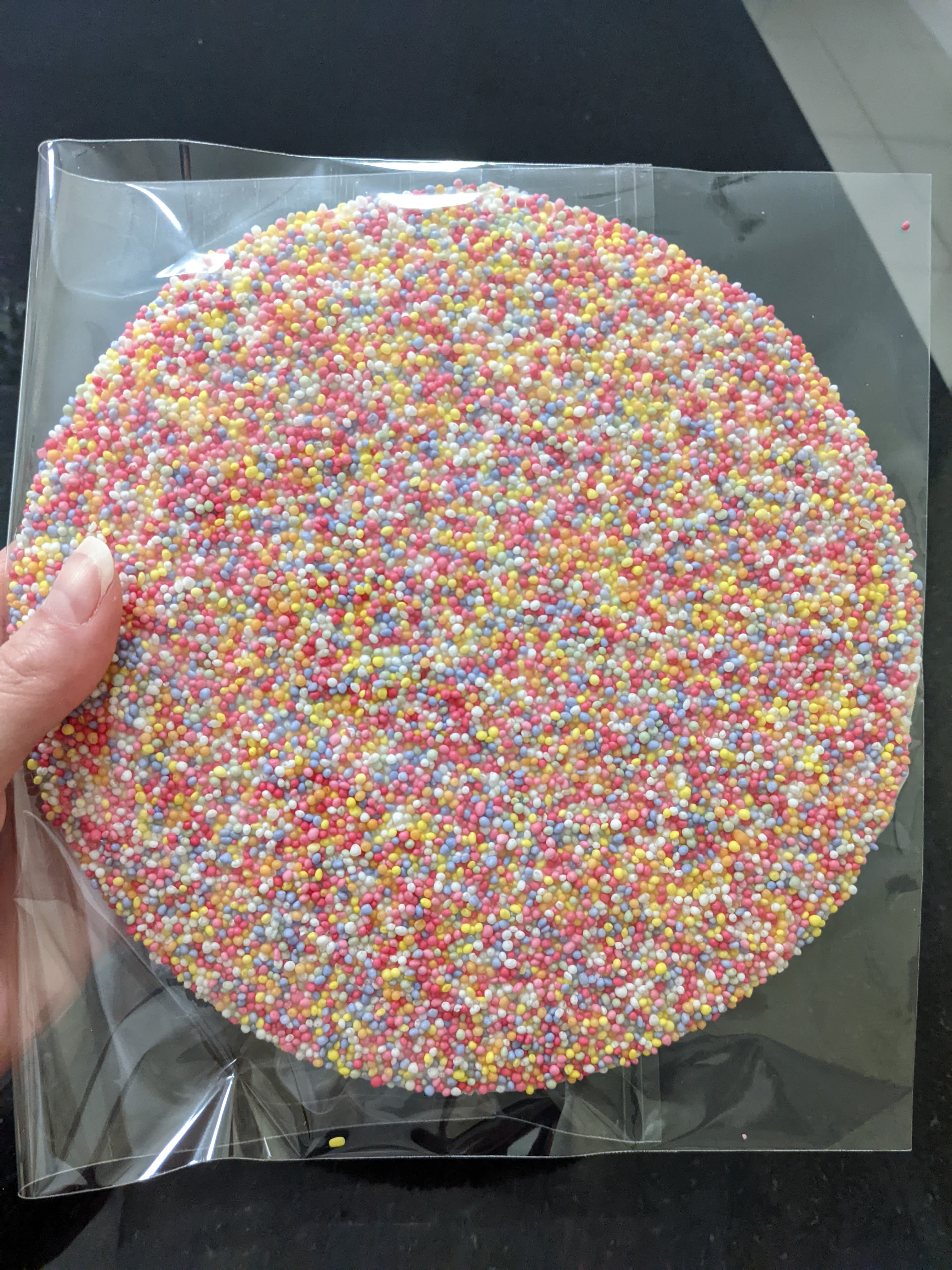 Giant chocolate freckle | bunch