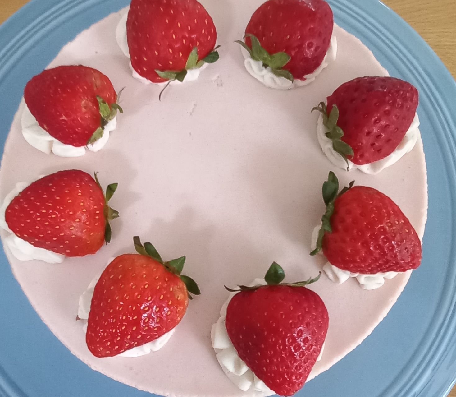 Basque Cheesecake with Strawberry Mousse | bunch