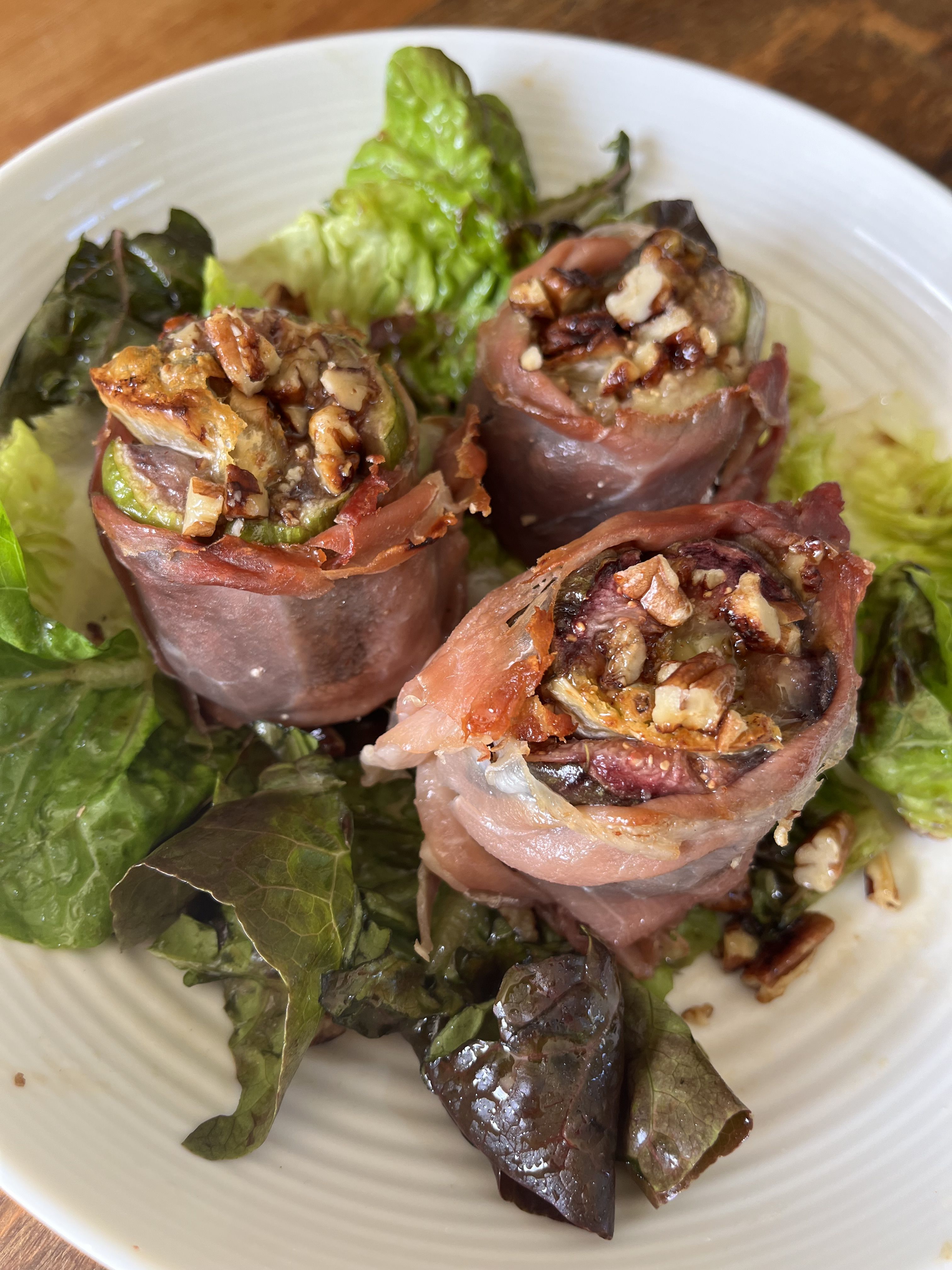 Grilled fig salad | bunch
