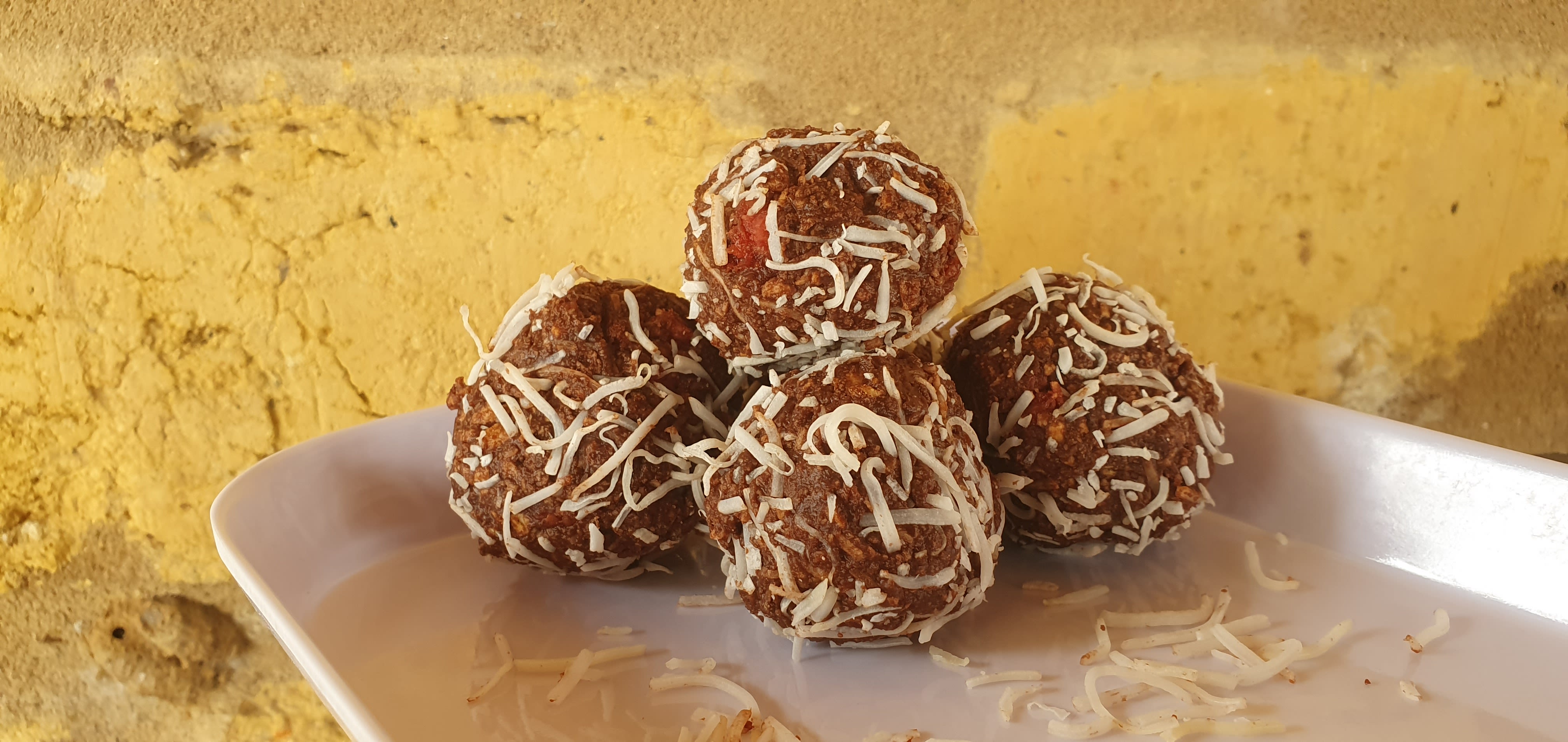 Chocolate and Cherry Balls | bunch
