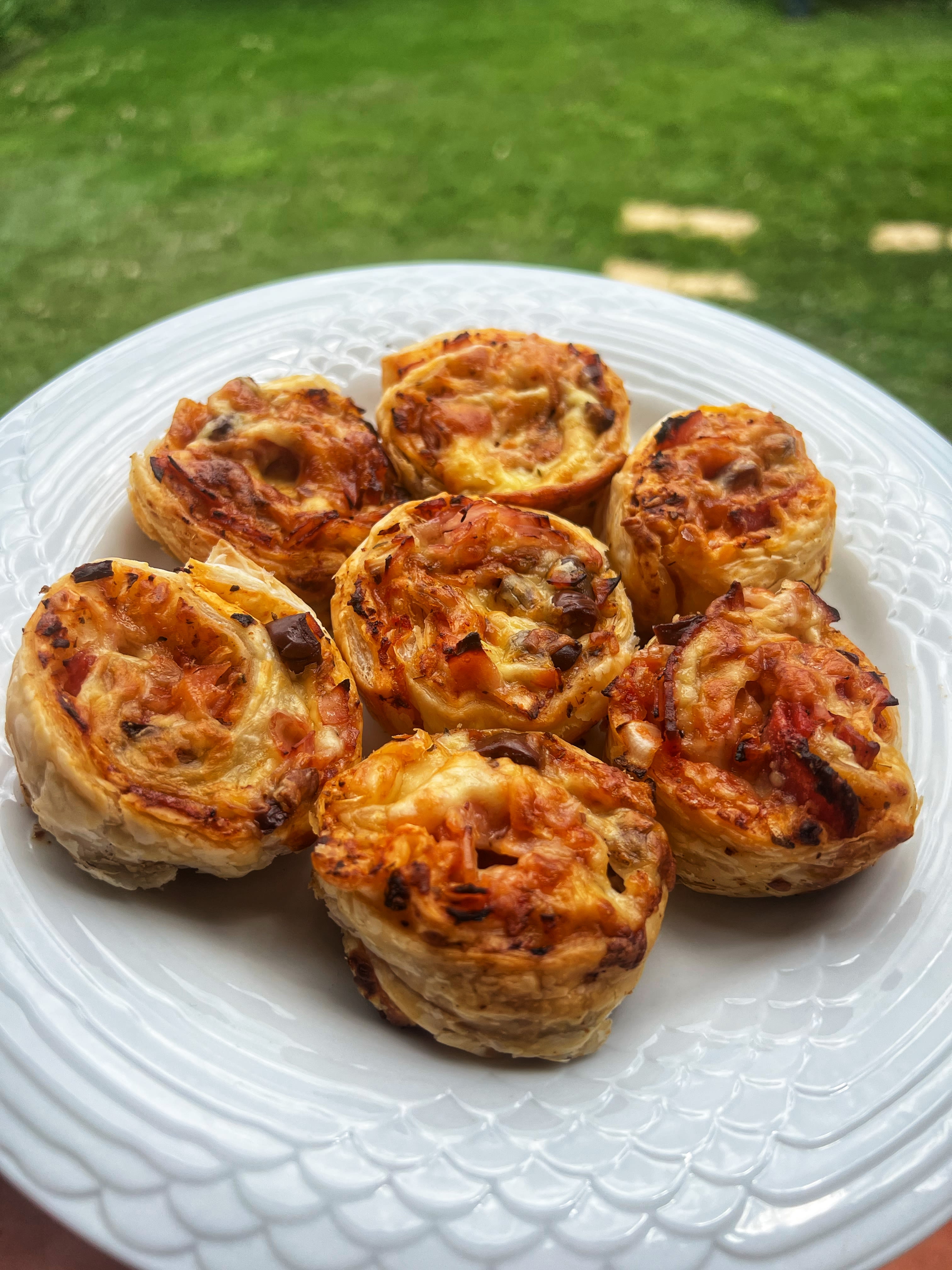 Pizza Scrolls | bunch