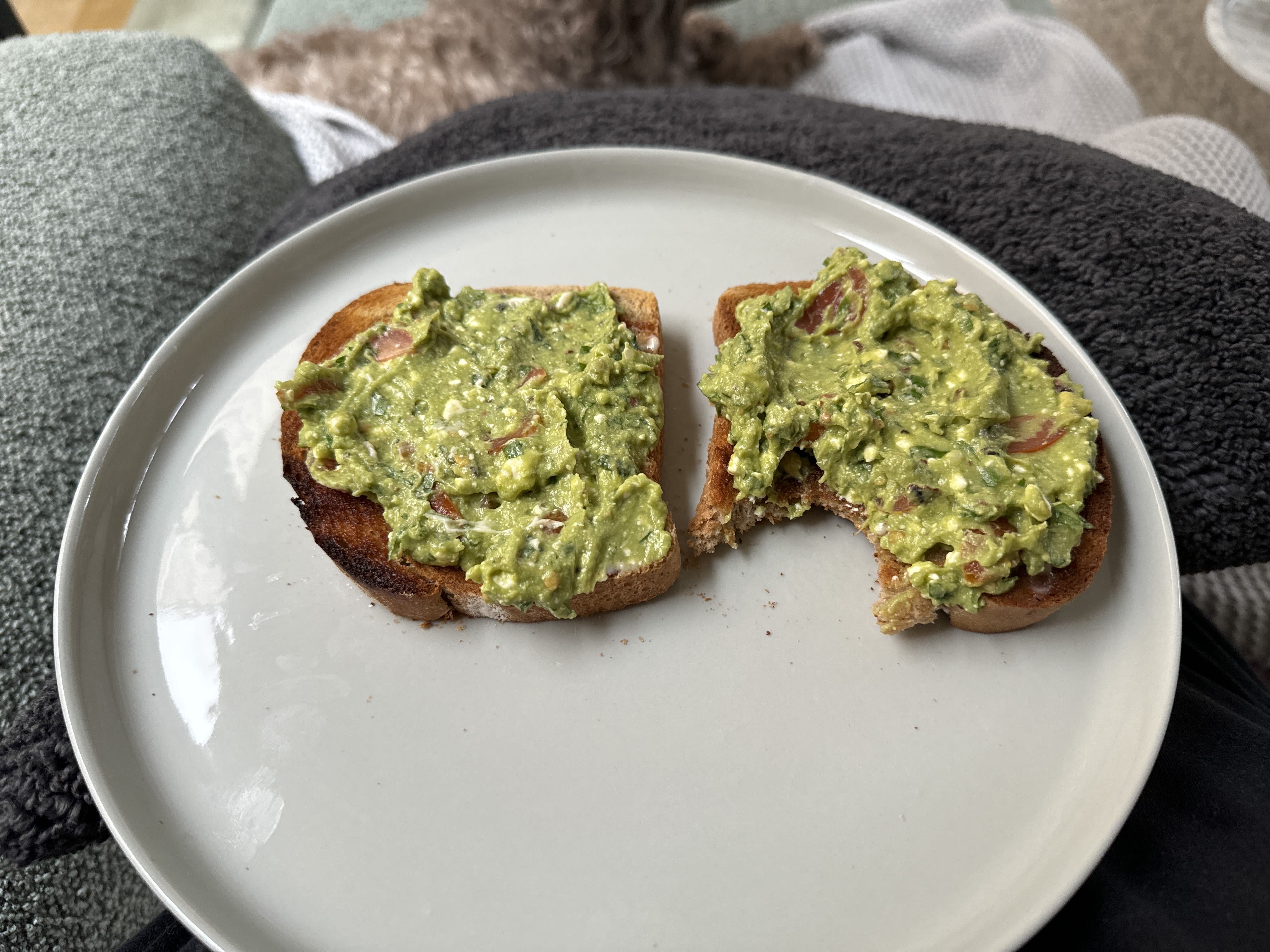 Smashed Avo and Fetta Toast | bunch