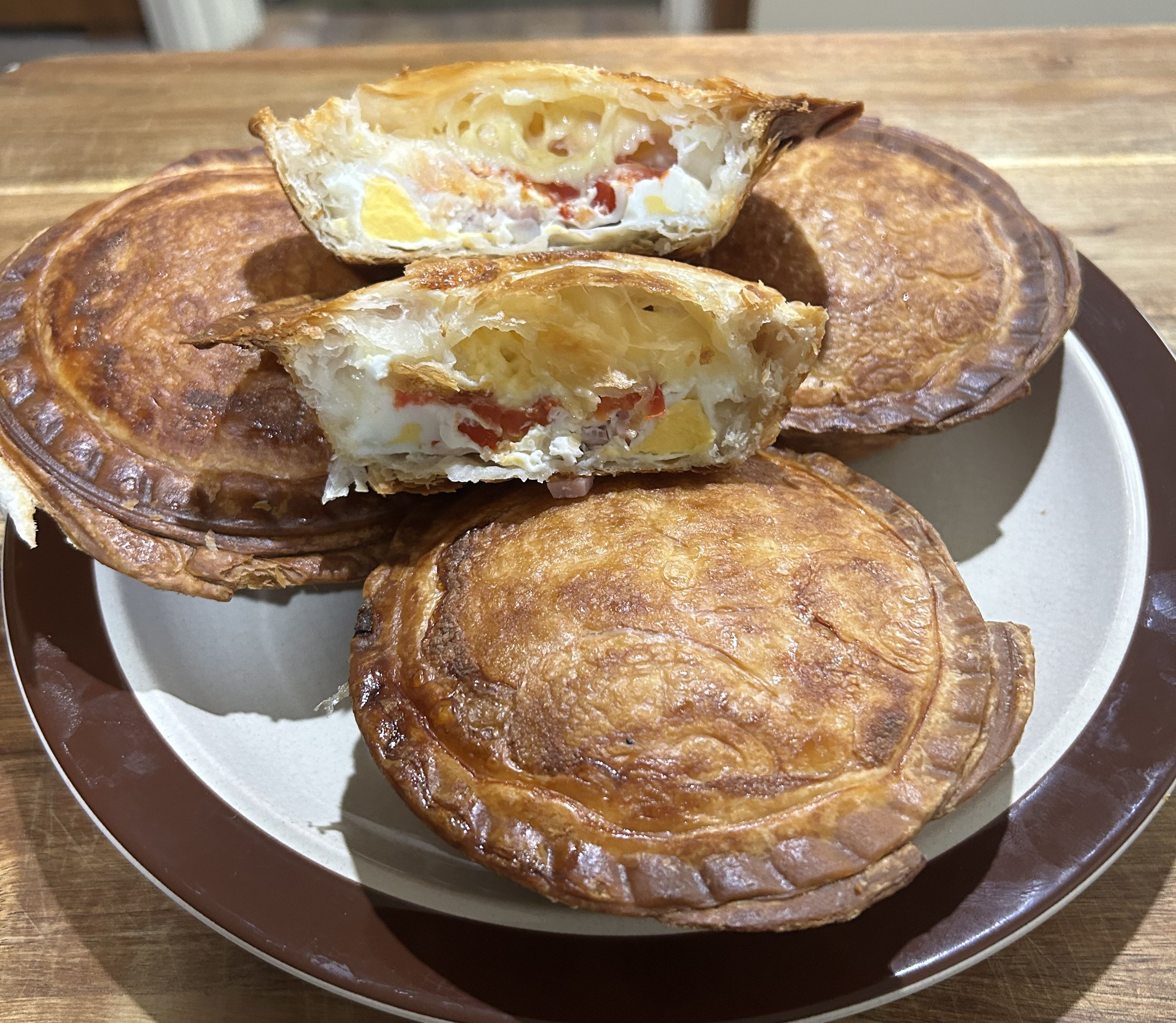 Bacon, Egg and Tomato Pie | bunch
