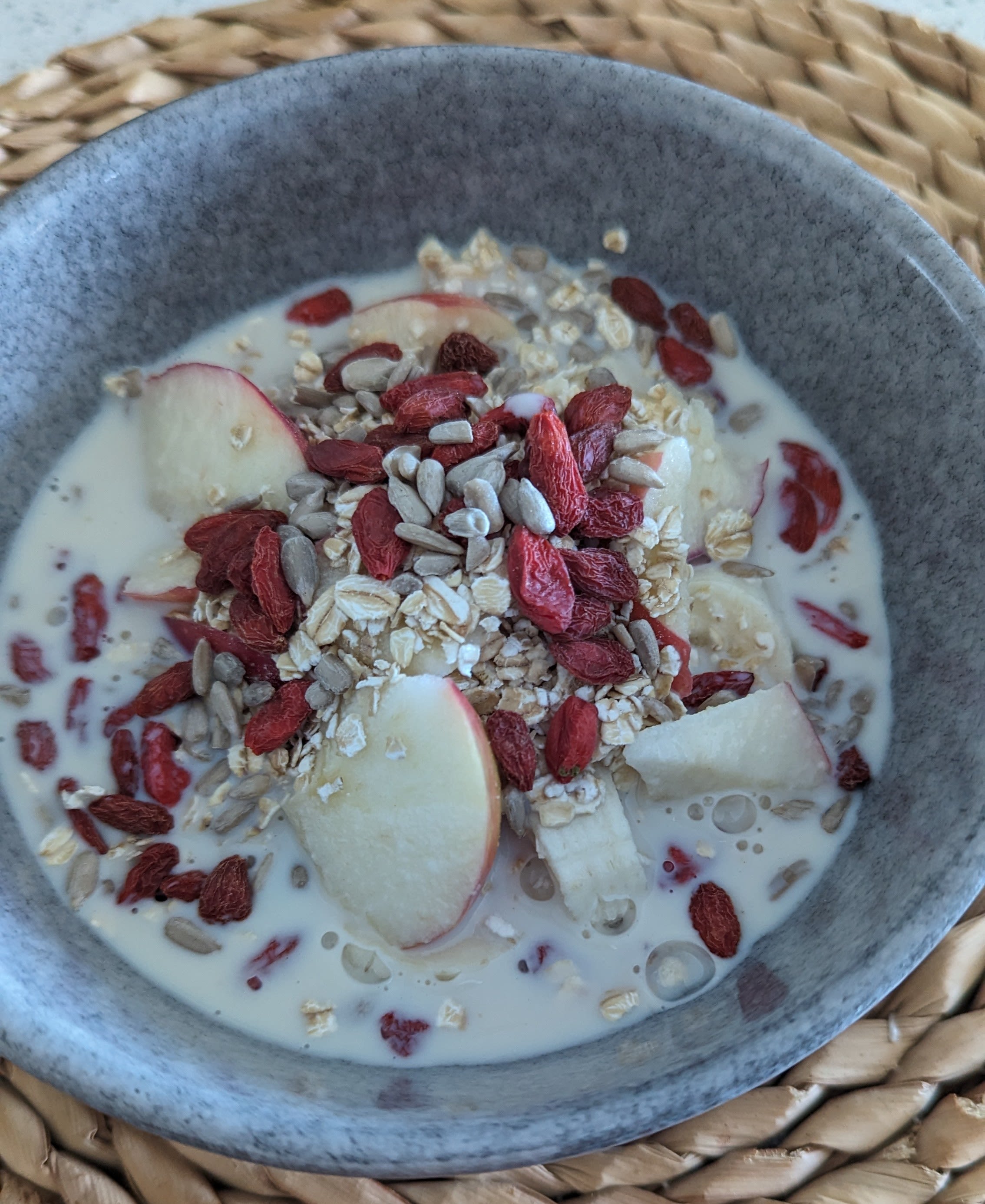 Fruit and Nut Breakfast | bunch