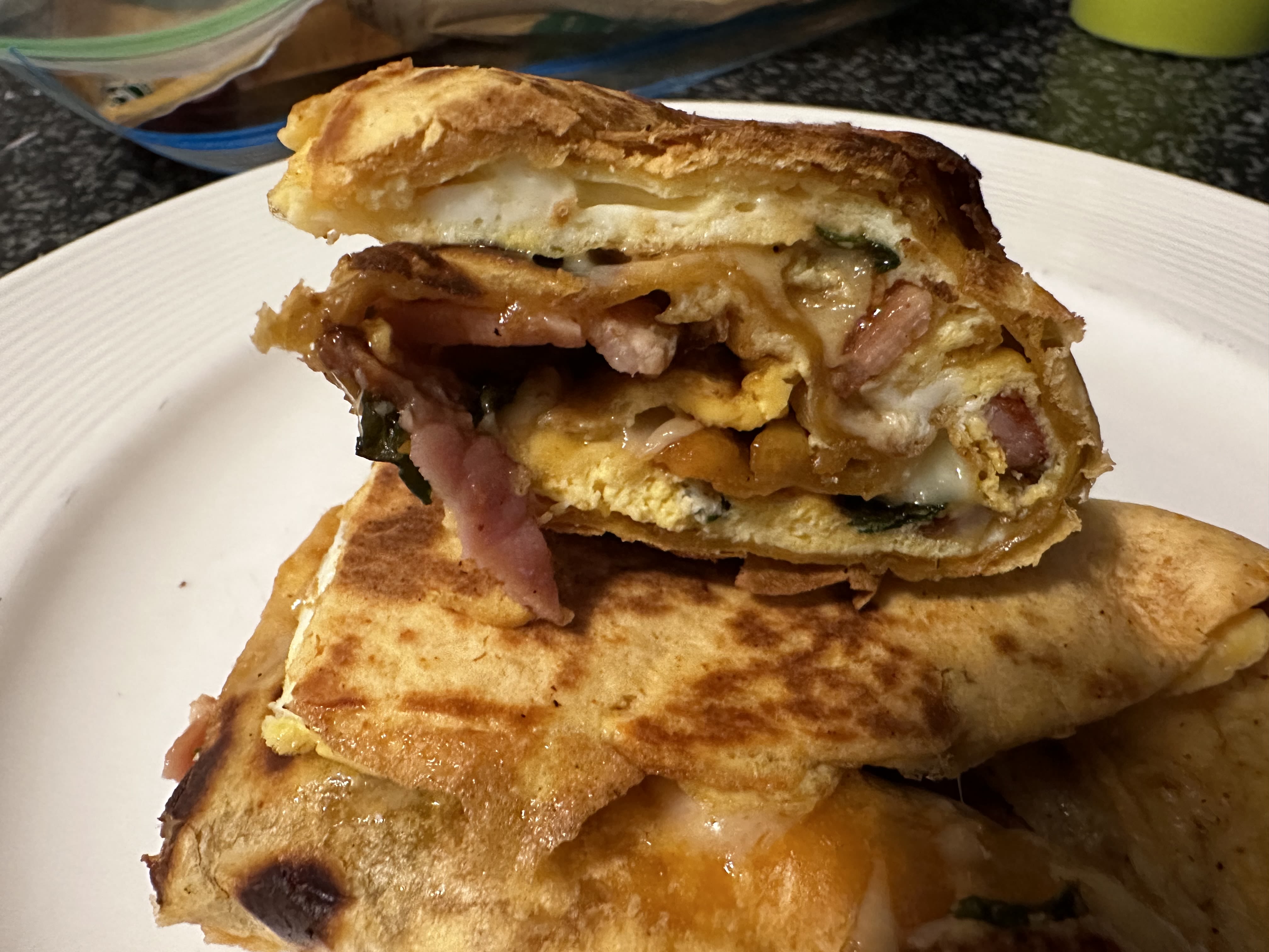 Bacon, Egg and Spinach Breakfast Wrap | bunch