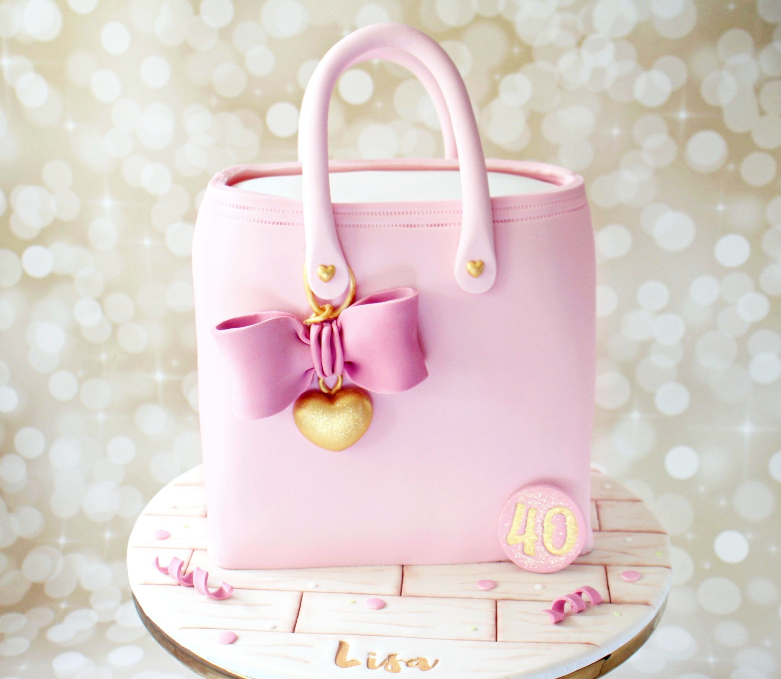 Making a handbag cake | bunch