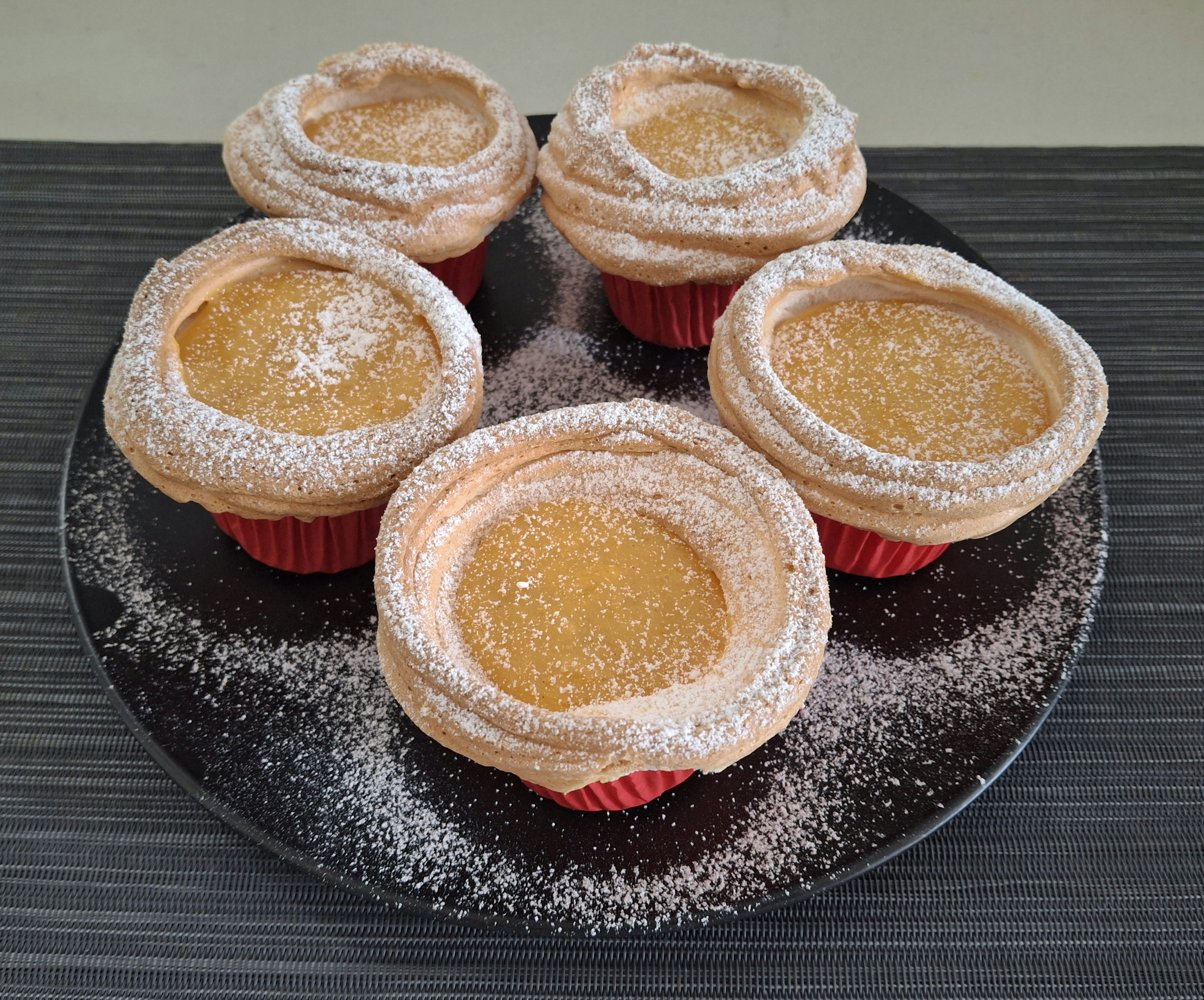 Brazo de Mercedes Cupcakes | bunch