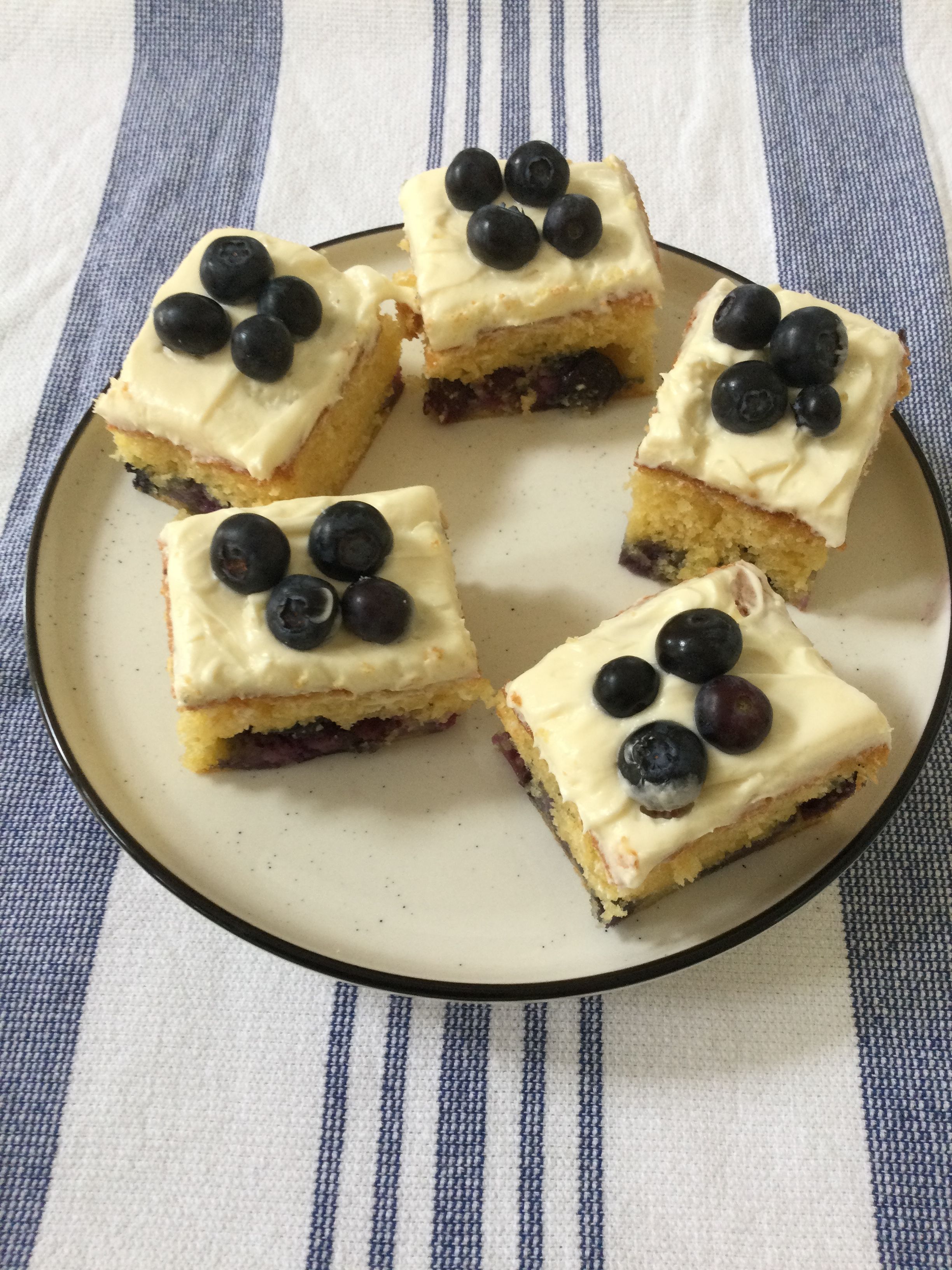 Blueberry Slice with Lemon Cream Icing | bunch