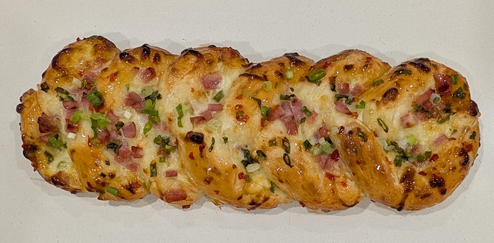 Cheese and ham bread twist | bunch