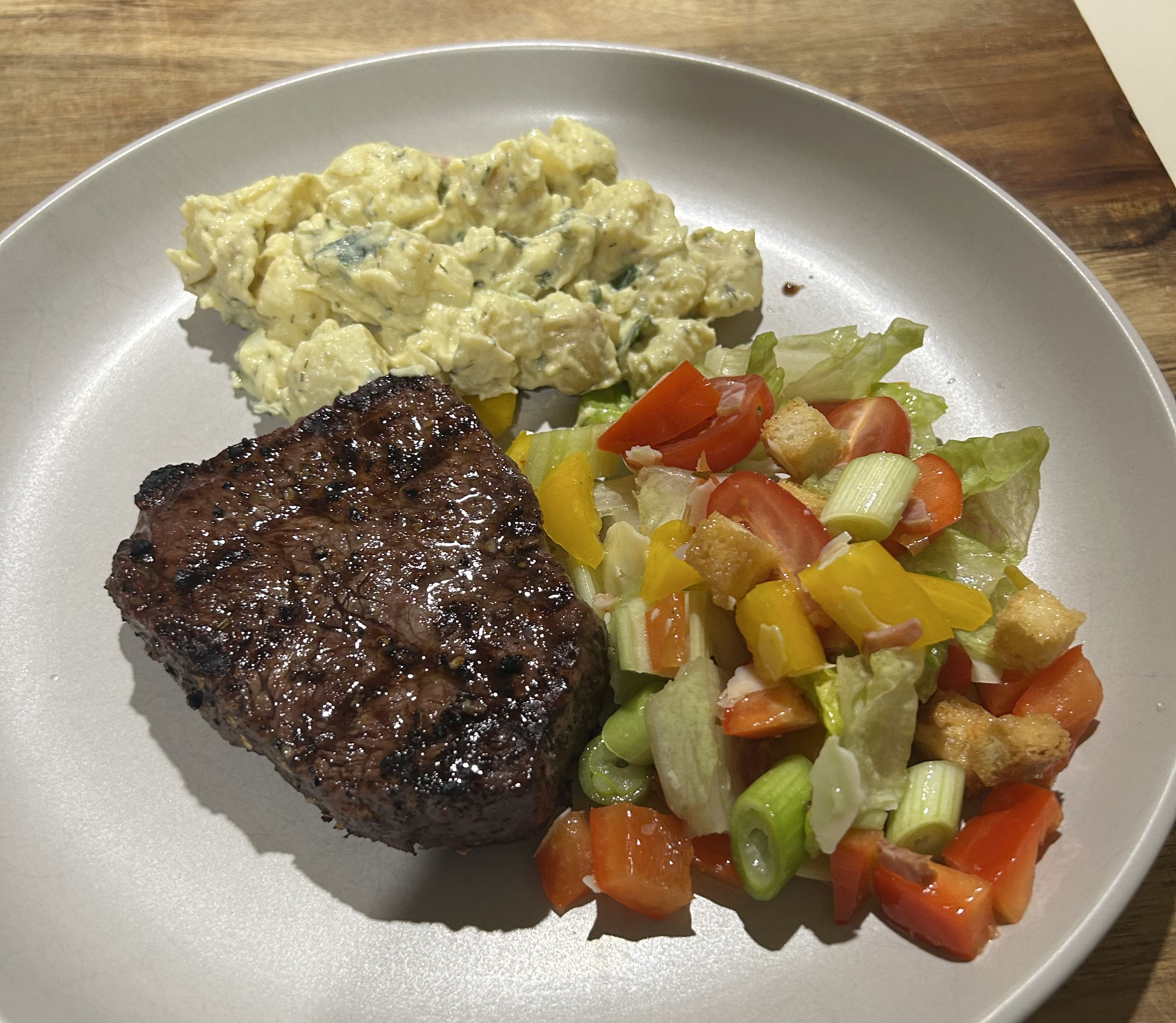 Rump Medallion Steaks with Salad | bunch