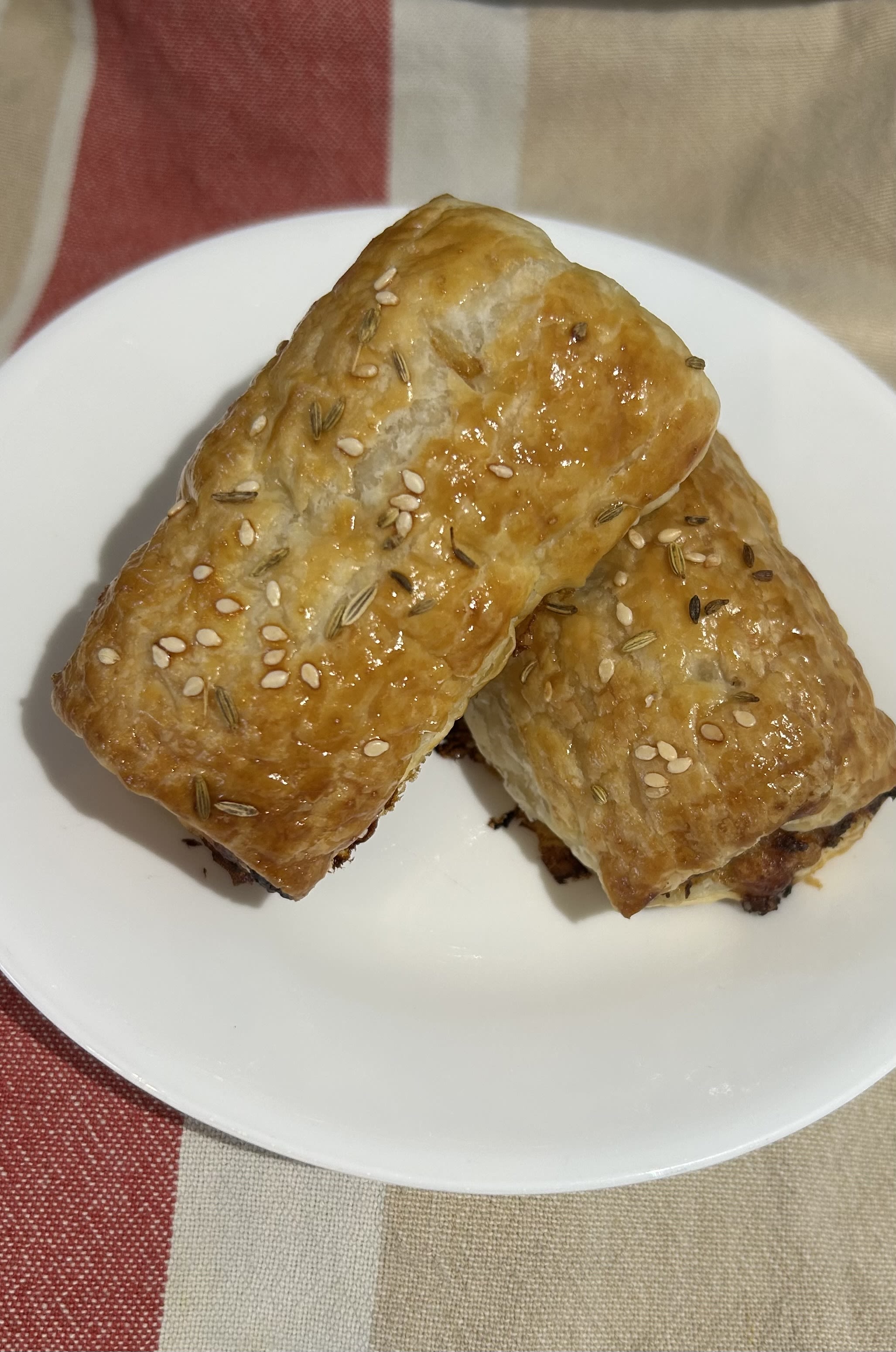 Pork and Fennel Sausage Rolls | bunch