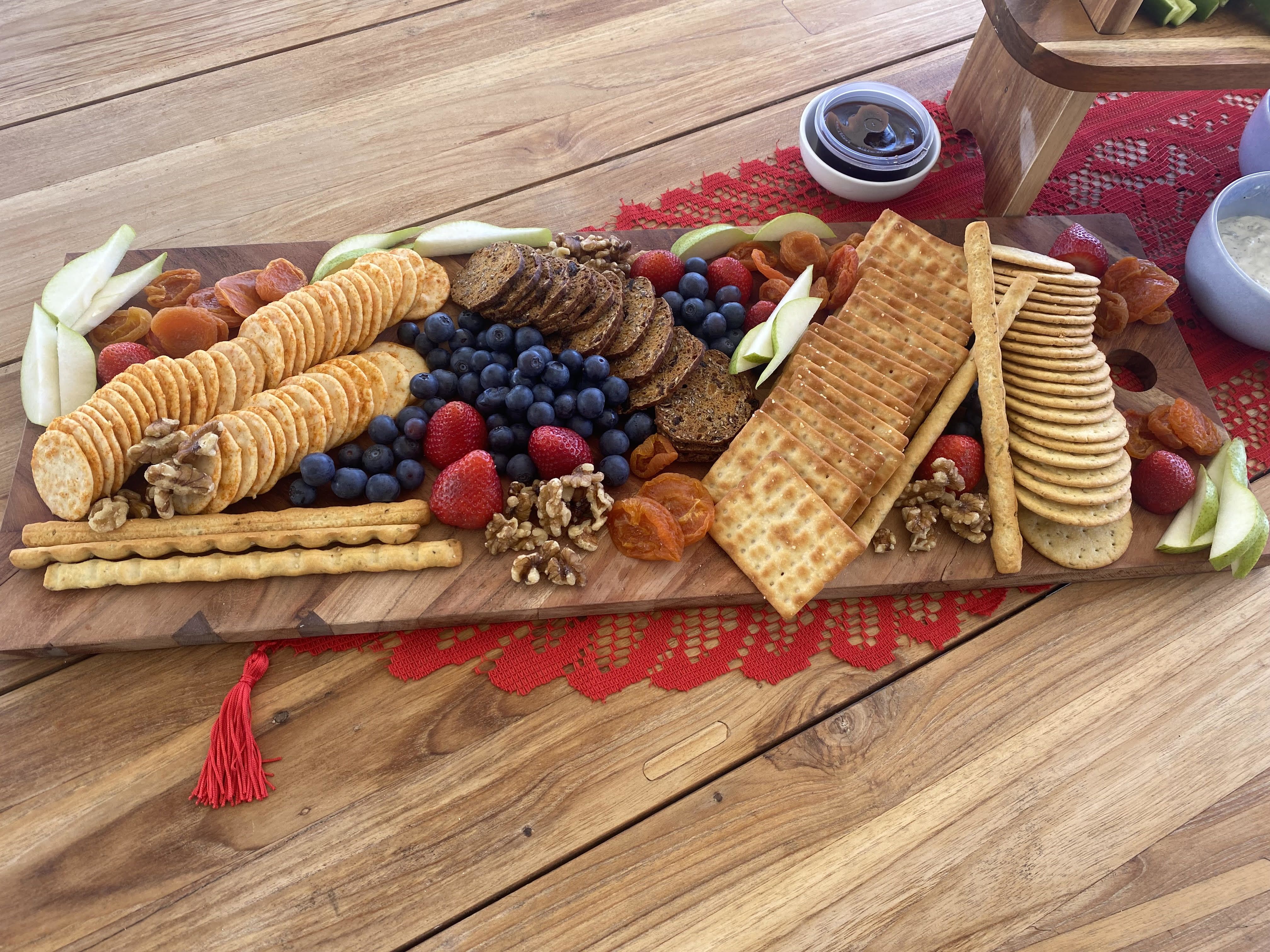 Easy New Year’s Eve Platters | bunch