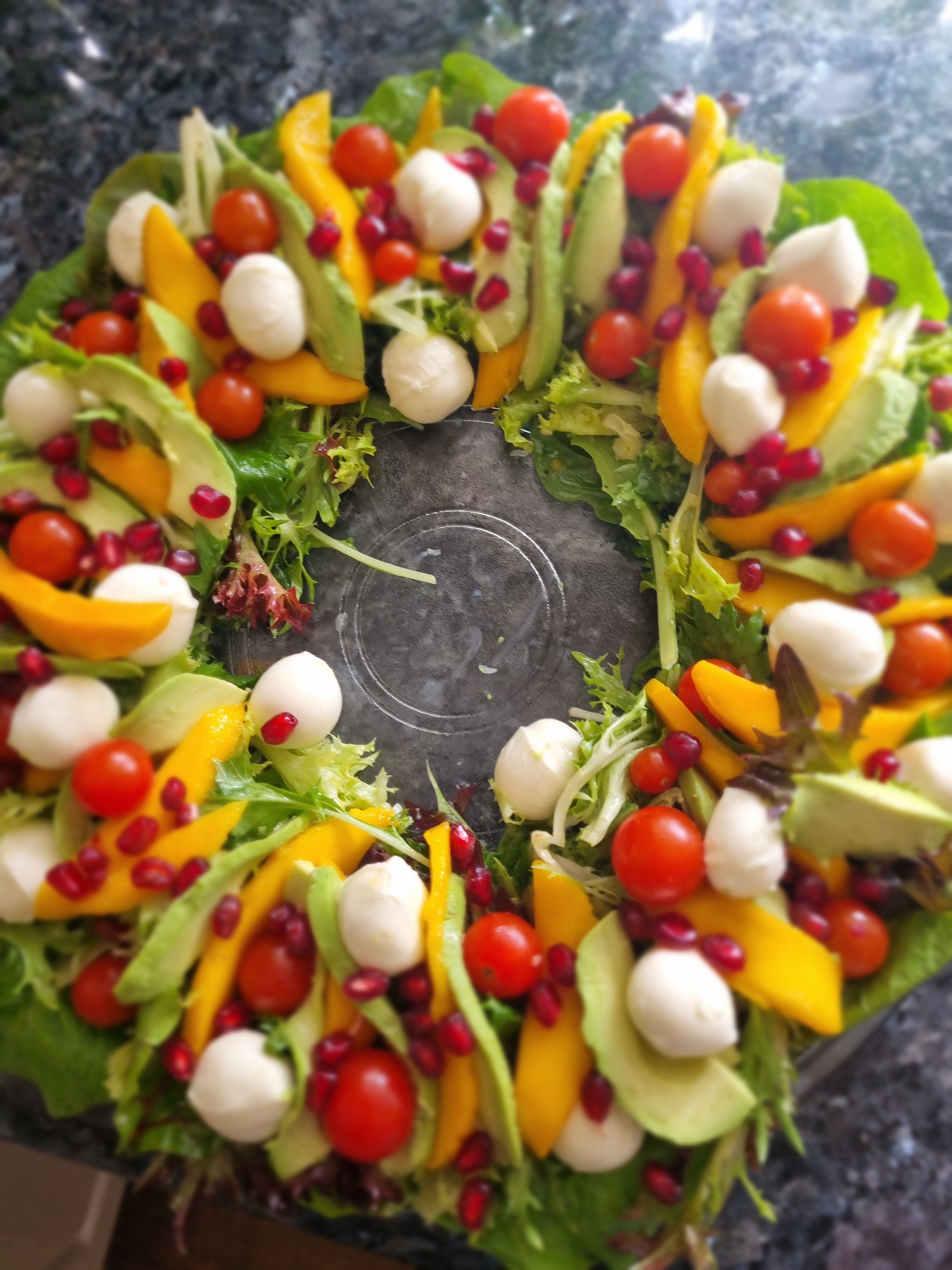 Christmas Wreath Salad | bunch