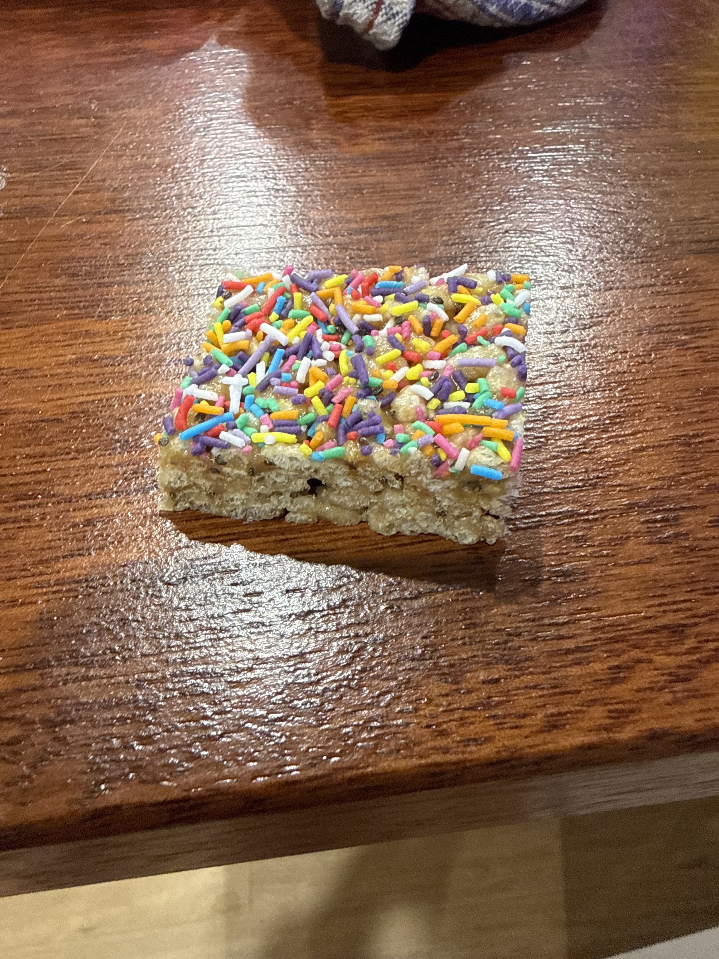 Marshmallow sprinkle slice | bunch