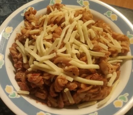 Sweet chilli chicken pesto pasta | bunch