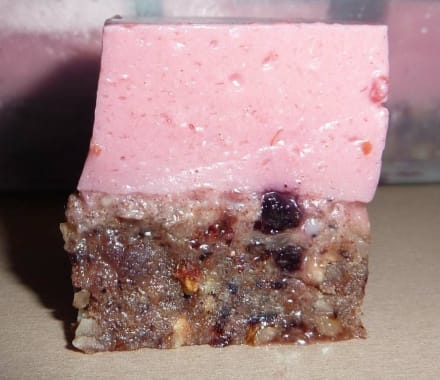 SUPER BERRY SLICE | bunch