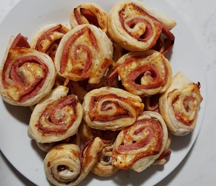 Devon Scrolls | bunch